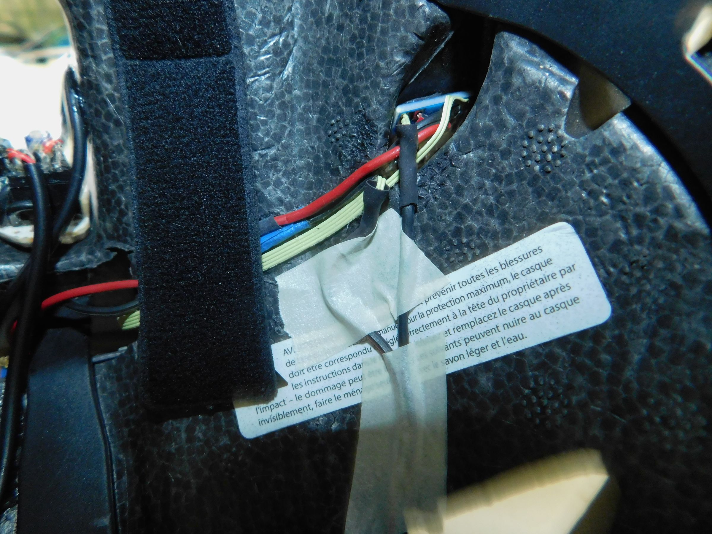 Blinking Helmet Lights. : 4 Steps (with Pictures) - Instructables