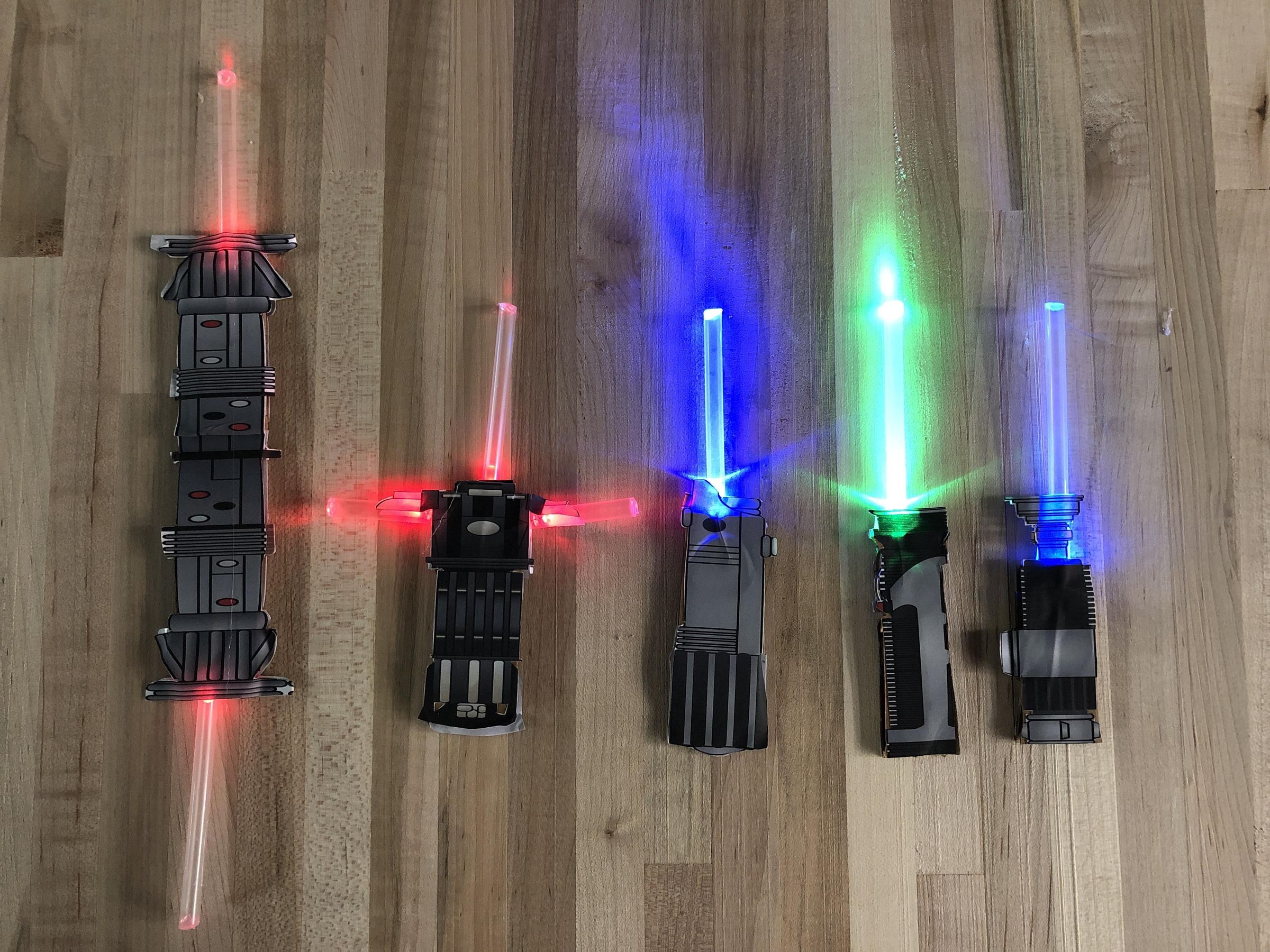 Mini Lightsaber Challenge : 7 Steps (with Pictures) - Instructables