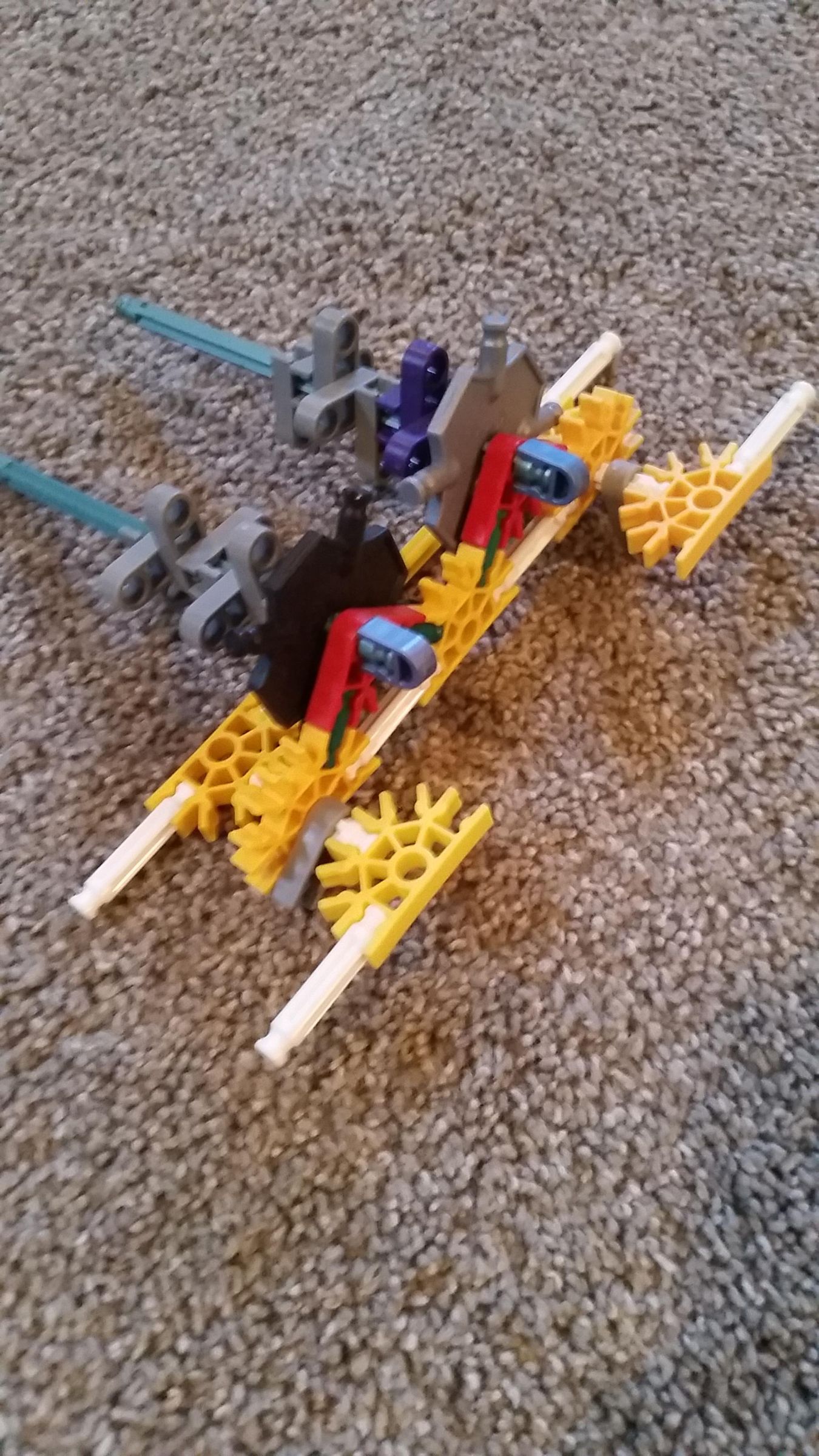 K'nex John Deere "X" Series Combine Harvester : 14 Steps - Instructables