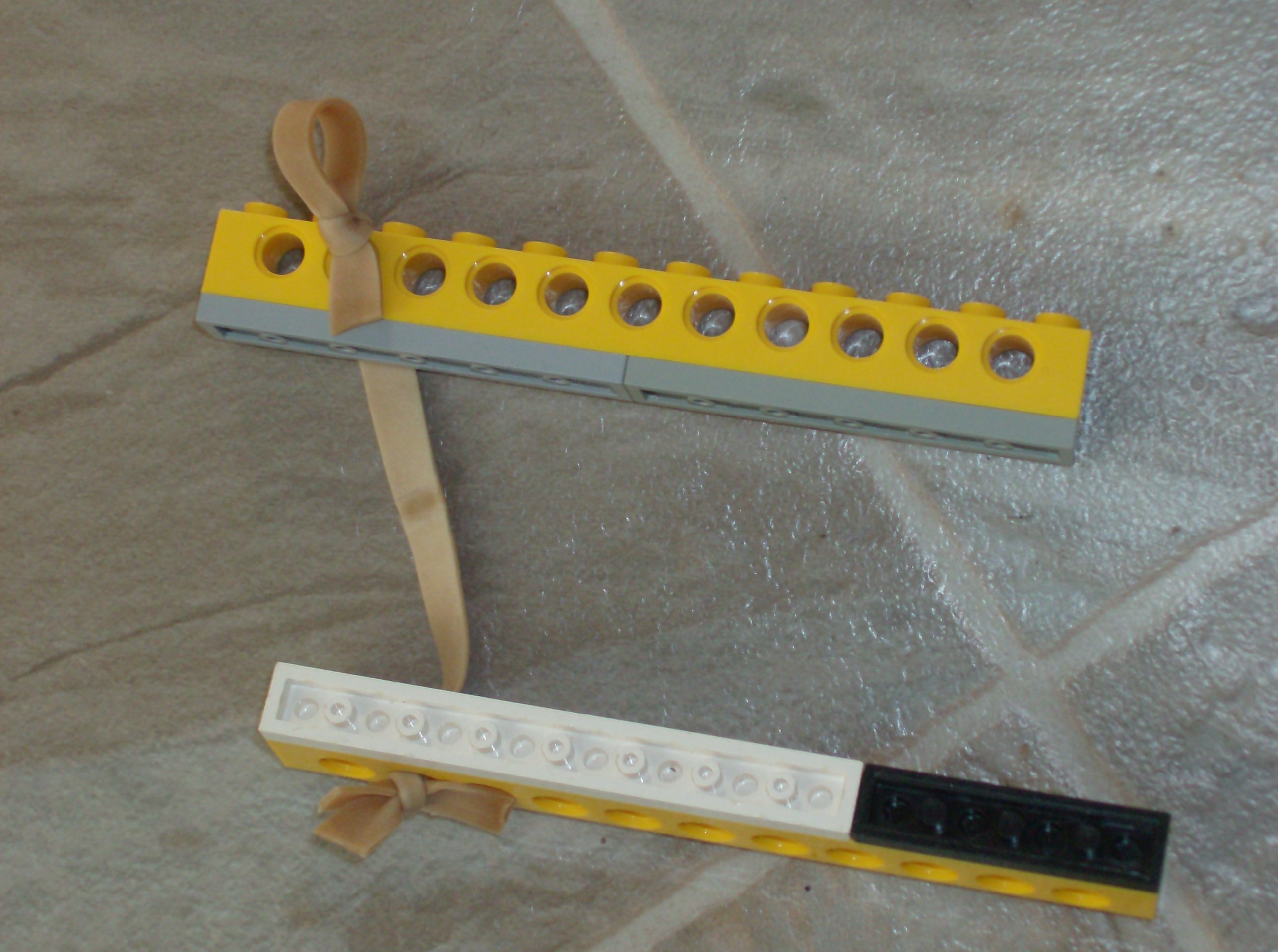 Switch Blade Lego/k'nex Knife : 12 Steps - Instructables