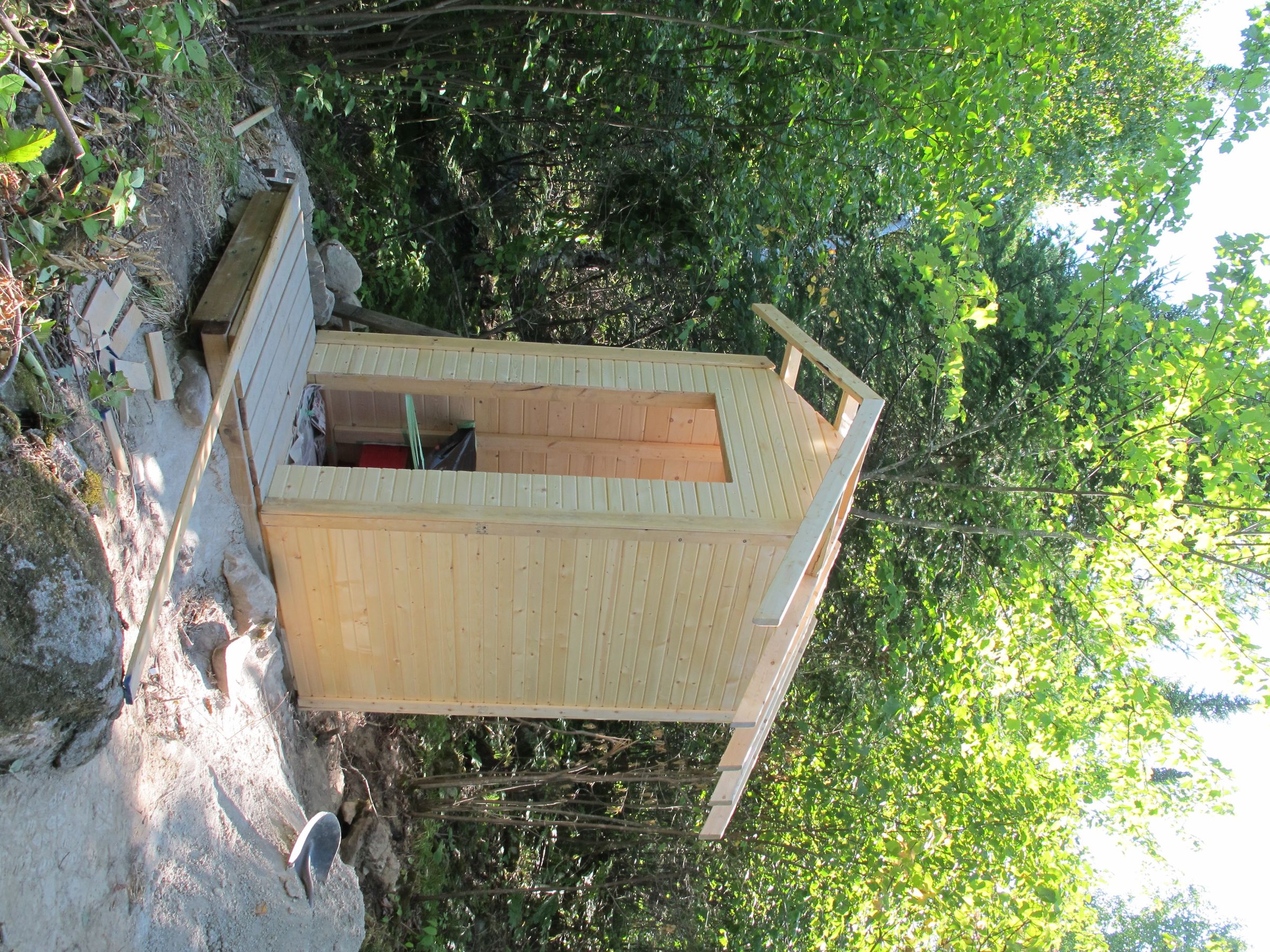 Building an Outhouse : 7 Steps (with Pictures) - Instructables