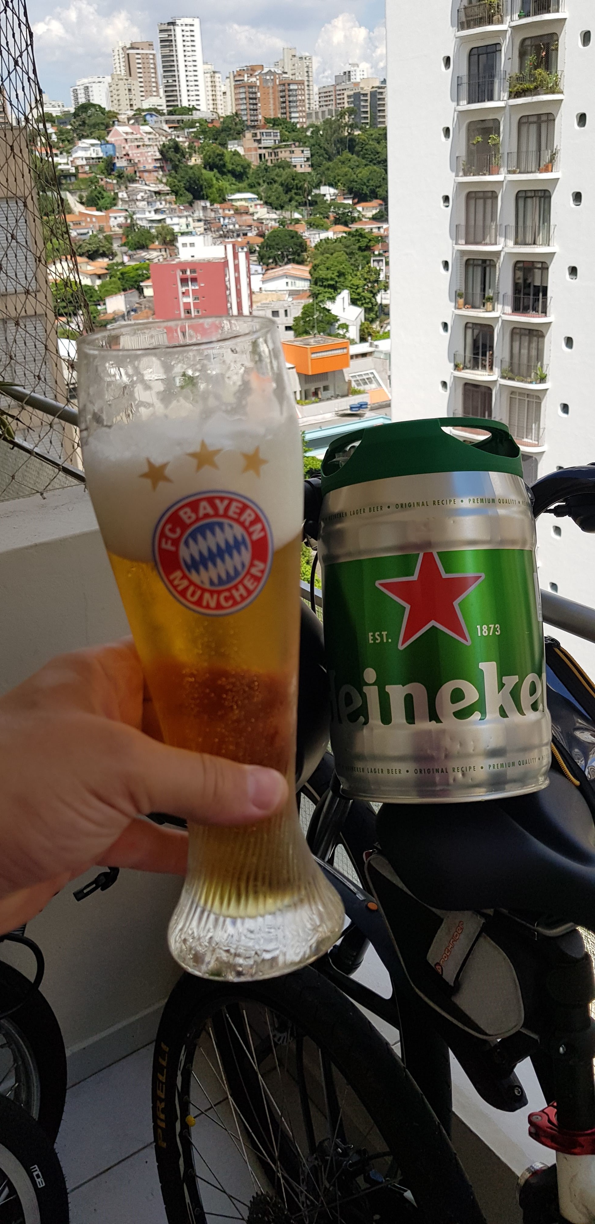 Heineken Keg Bicycle Basket : 3 Steps - Instructables