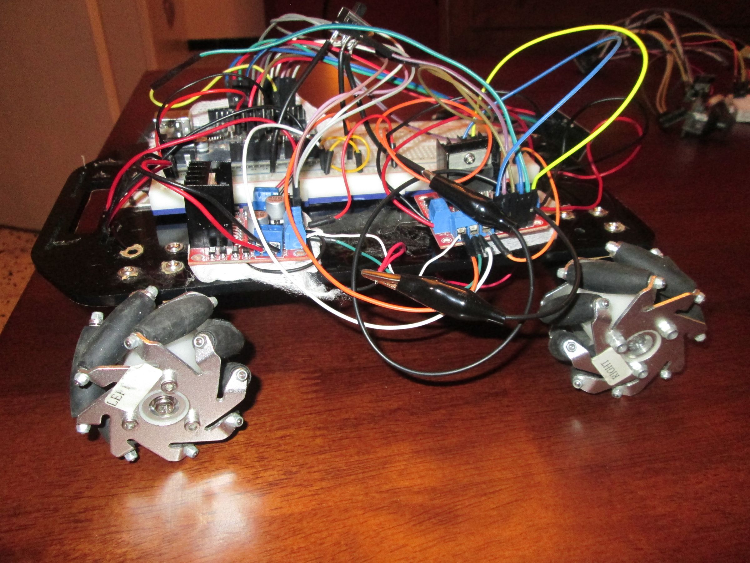 RC Rover Controlled by Gestures Motions & Joyestick : 8 Steps ...