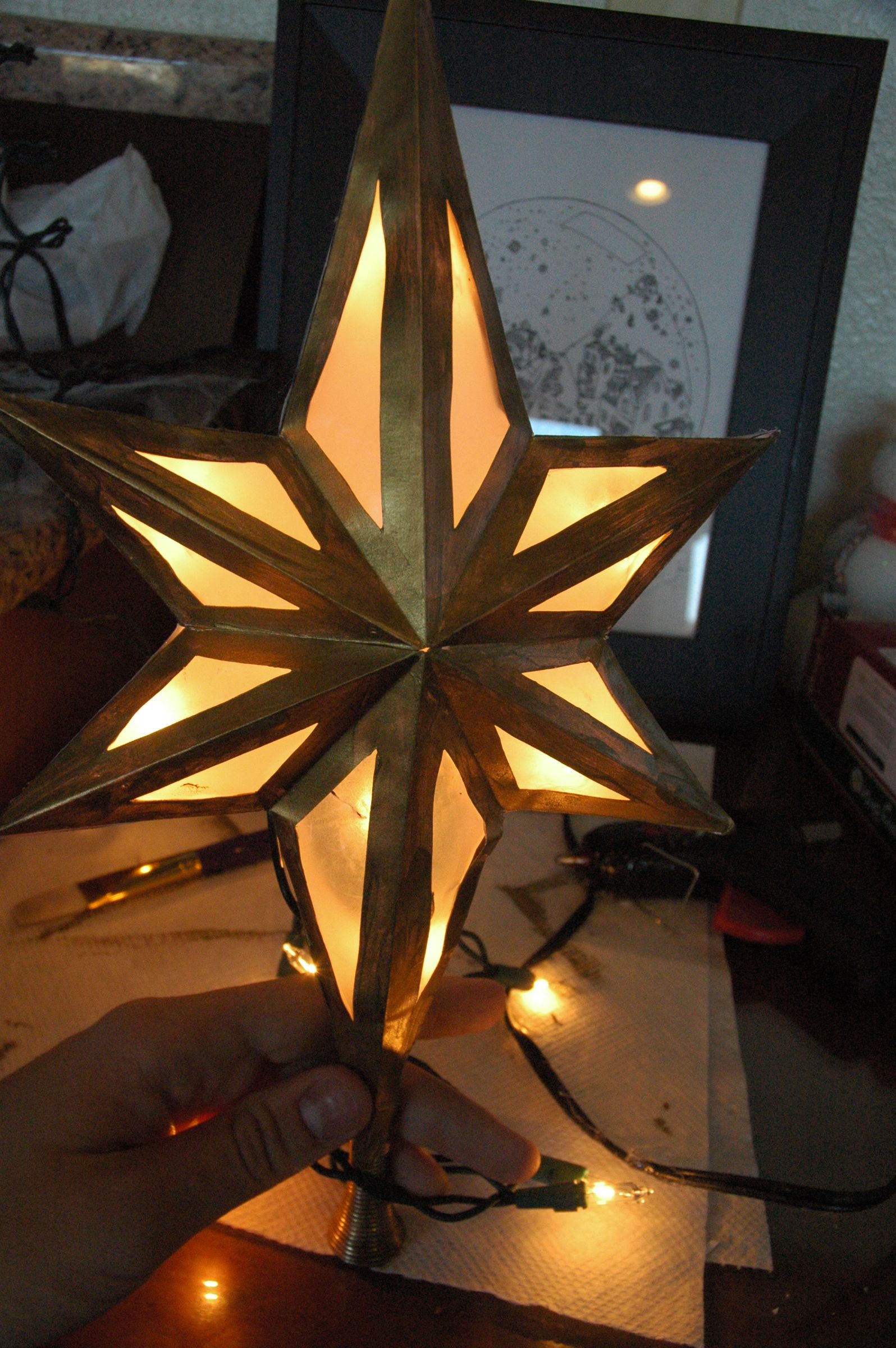 Lighted Bethlehem Star Tree Topper : 10 Steps (with Pictures ...