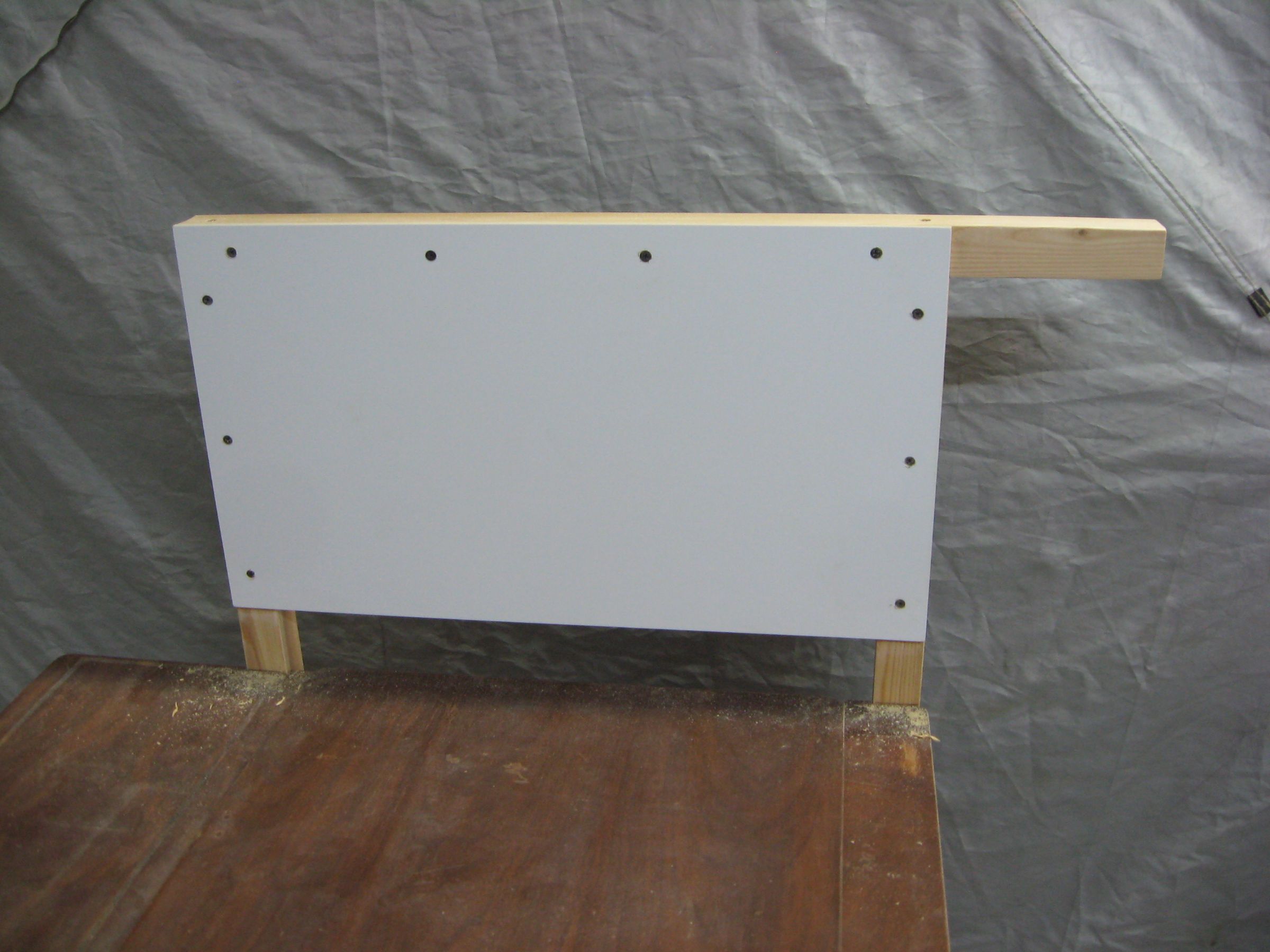 Wood Carving Station From Old Sewing Table : 14 Steps (with Pictures ...