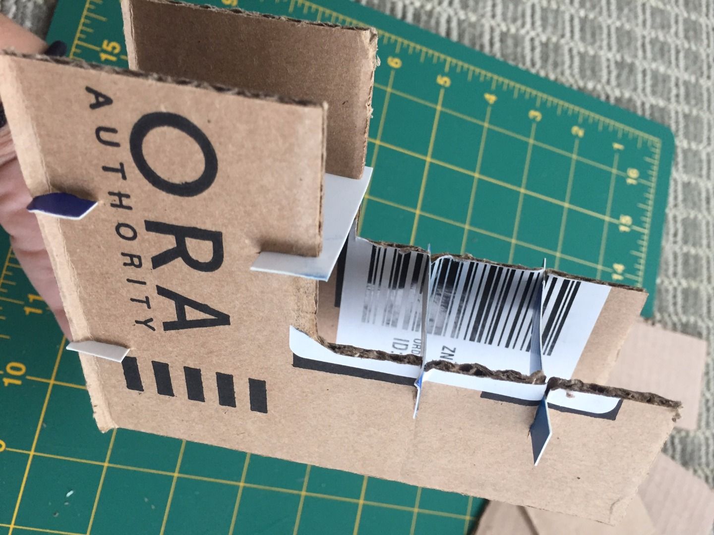 Miniature Cardboard Chairs for a Dollhouse : 9 Steps - Instructables