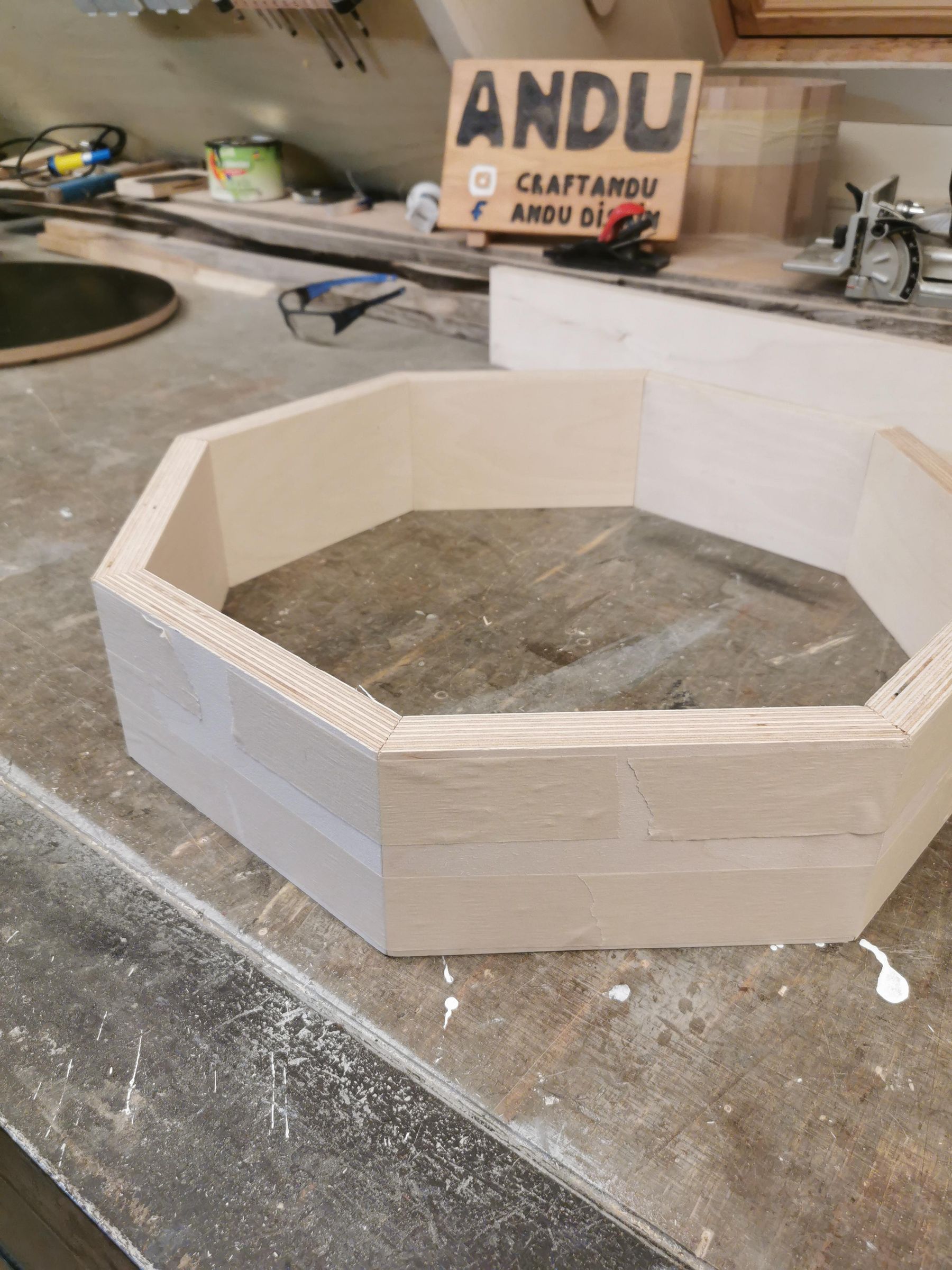 Light Up Mirror With Cabinet : 12 Steps (with Pictures) - Instructables