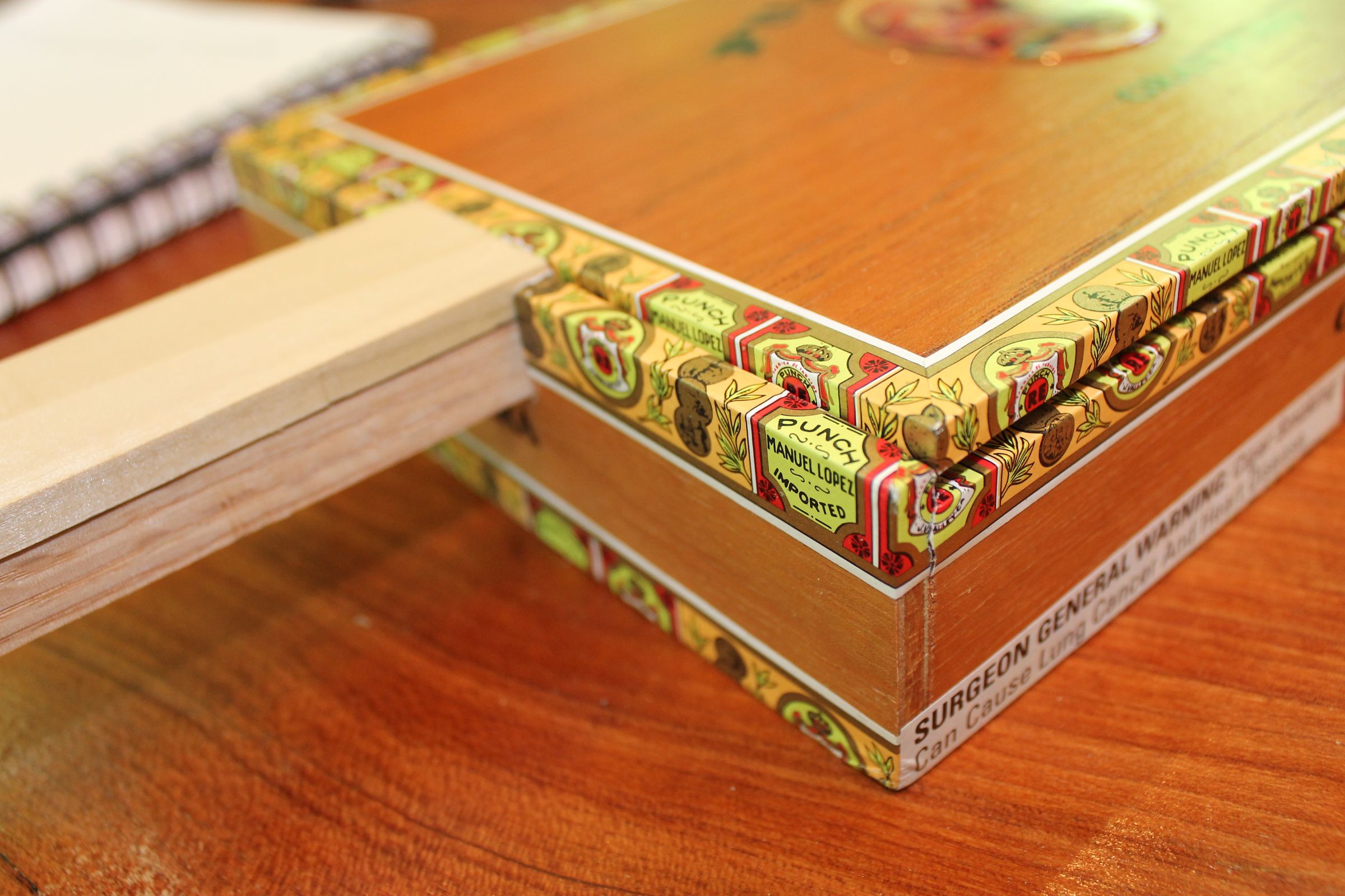 Awesome Cigar Box Dulcimer : 14 Steps (with Pictures) - Instructables