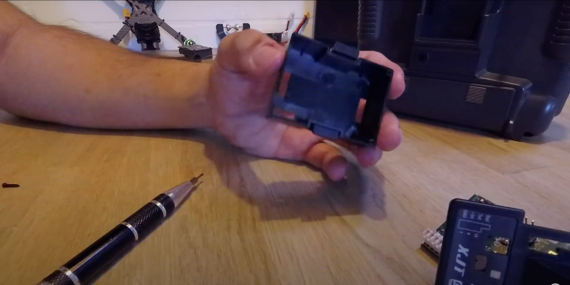 Turnigy 9X Ultimate Upgrade ! FrSky XJT & X8R Modules [Installation and ...