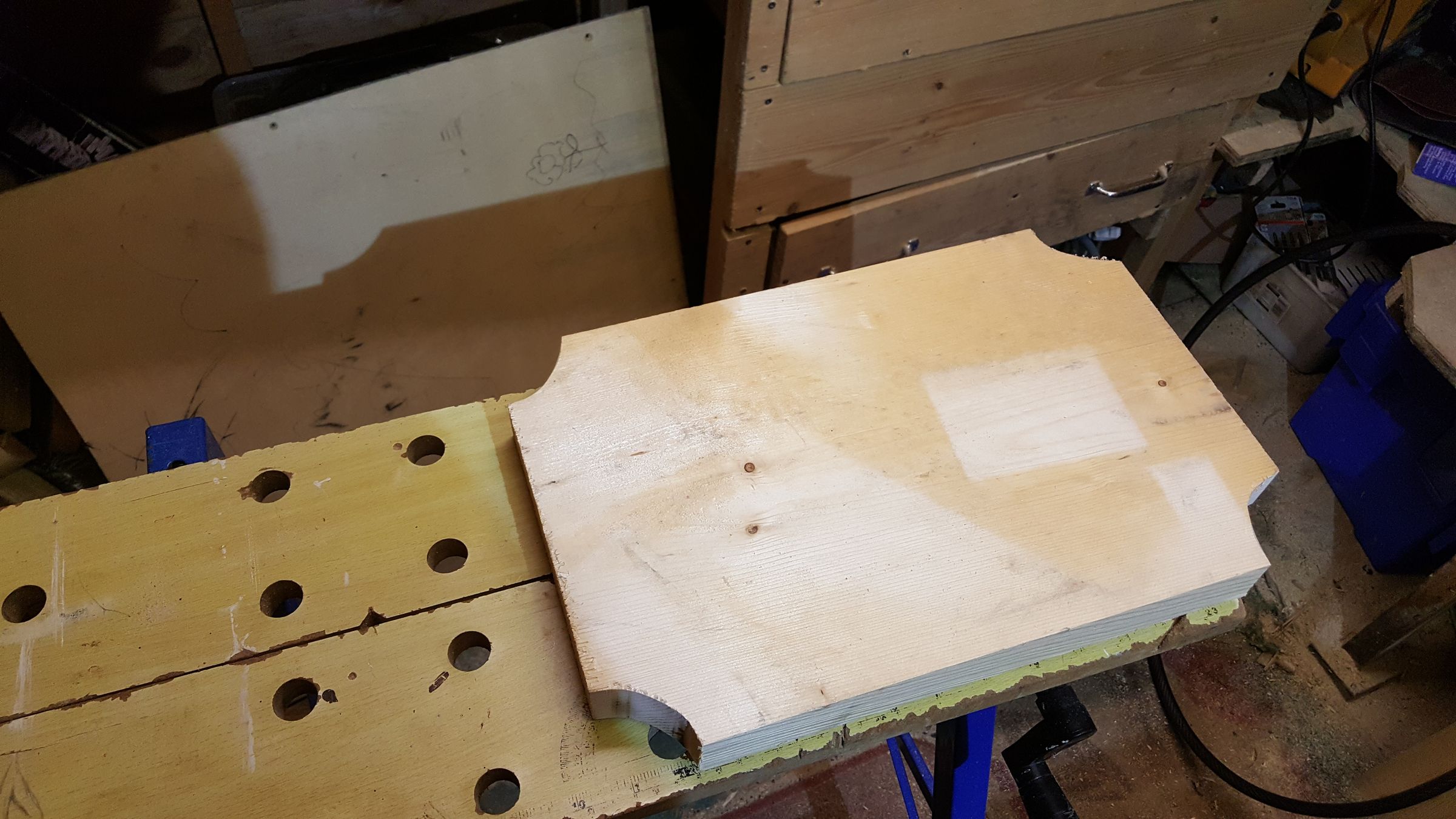 Hand Carved Hanging Bar Sign : 5 Steps (with Pictures) - Instructables