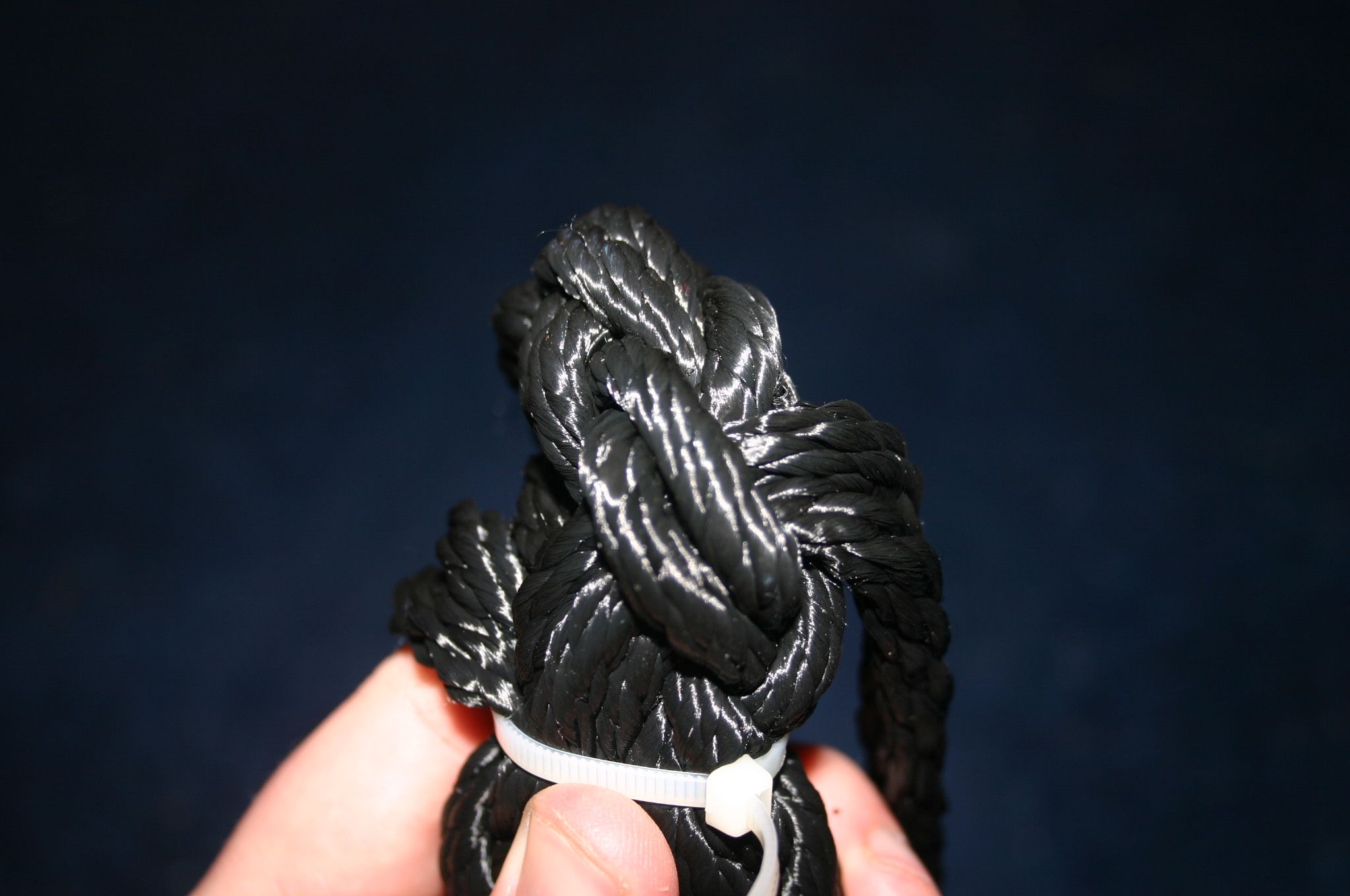 Making a Rope Handle for a Jugger Chain : 4 Steps - Instructables