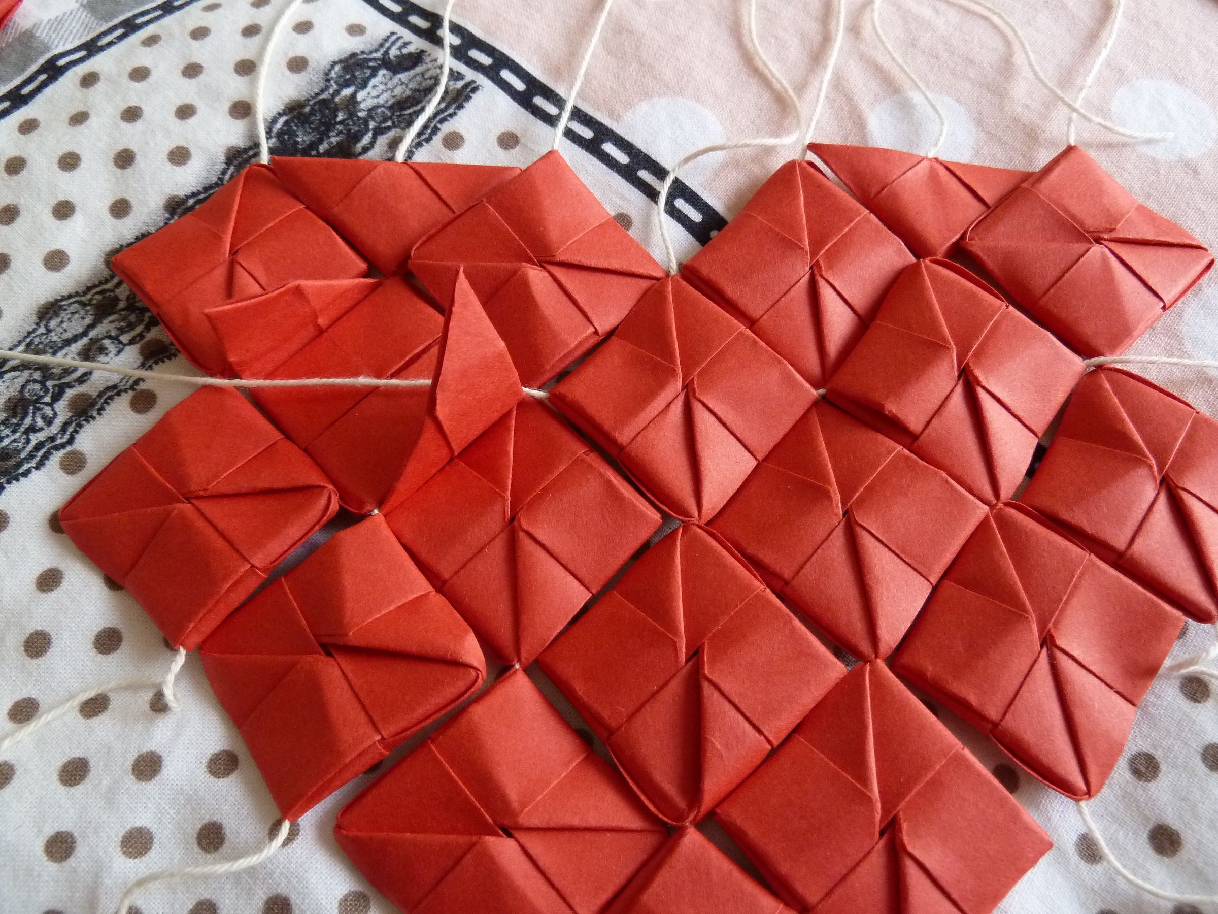 Paper Heart Decorations : 16 Steps (with Pictures) - Instructables