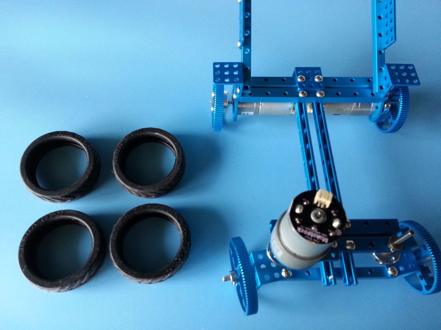 How to Build a Skill Racing Car With Makeblock : 28 Steps (with ...