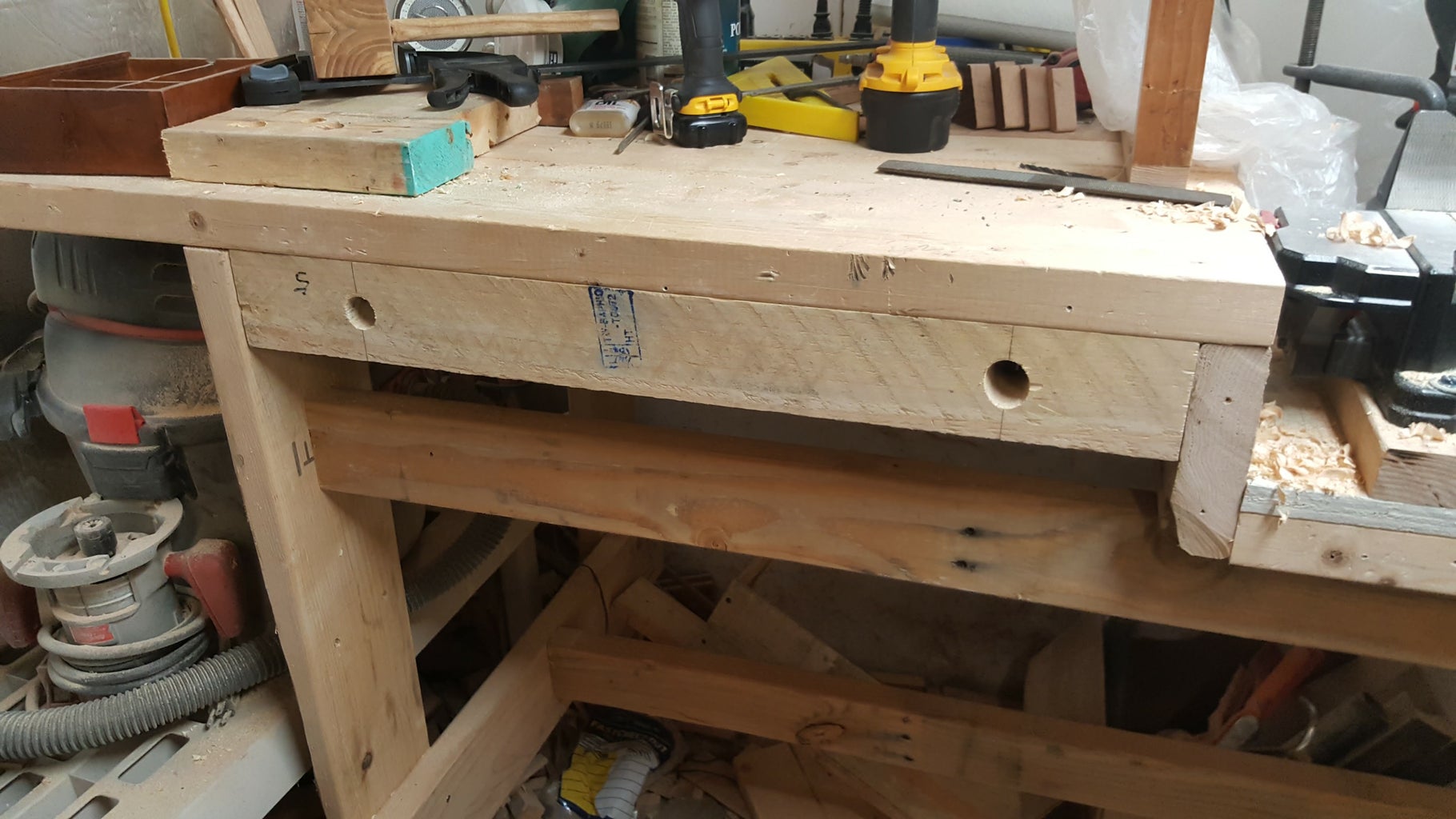 Pipe Clamp Bench Vise : 6 Steps (with Pictures) - Instructables Pipe Clamp Bench Vise : 6 Steps (with Pictures) - Instructables