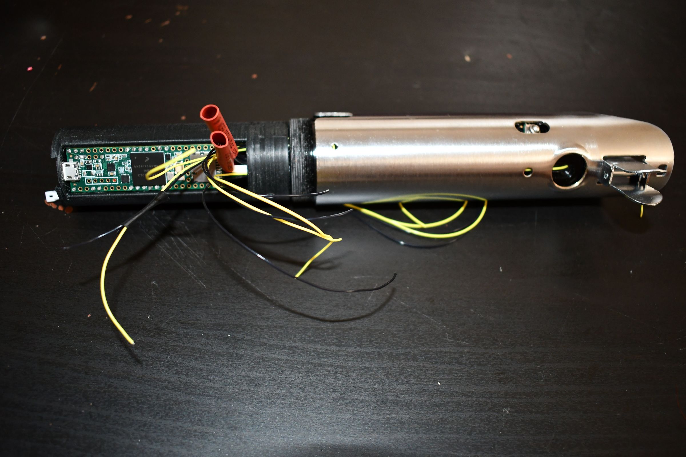 Graflex Lightsaber : 6 Steps (with Pictures) - Instructables