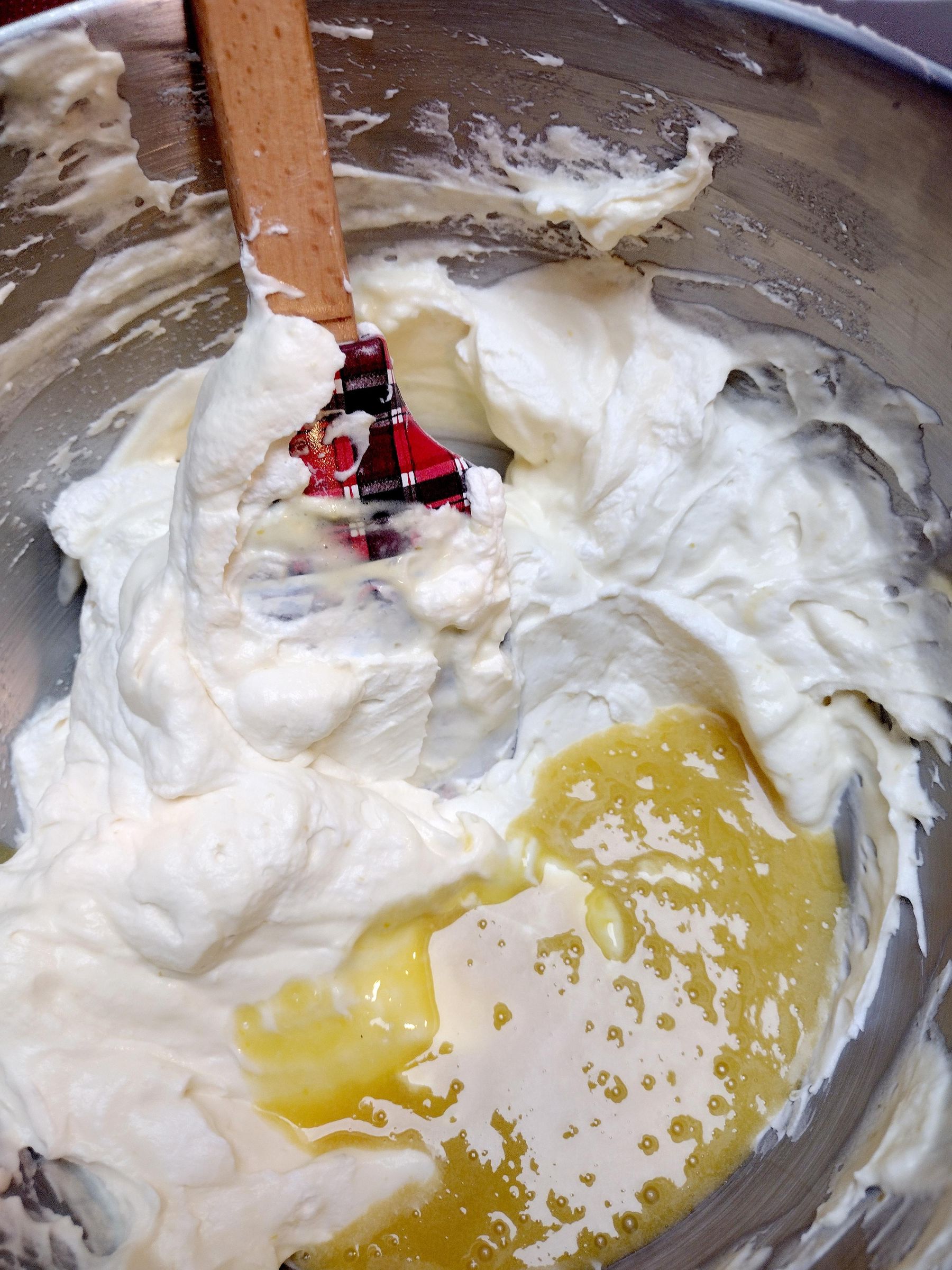 Lemon Chiffon Bee Pie : 9 Steps (with Pictures) - Instructables