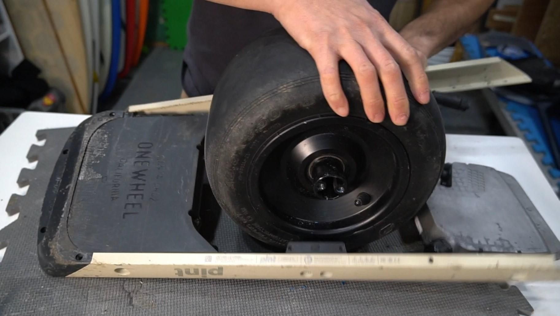 Onewheel Pint Battery Upgrade - Extended Range : 7 Steps (with Pictures ...