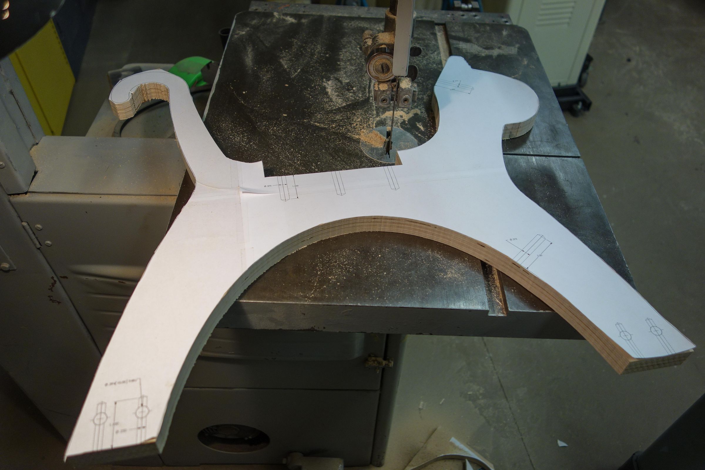 A Flat Pack Rocking Cat! : 17 Steps (with Pictures) - Instructables