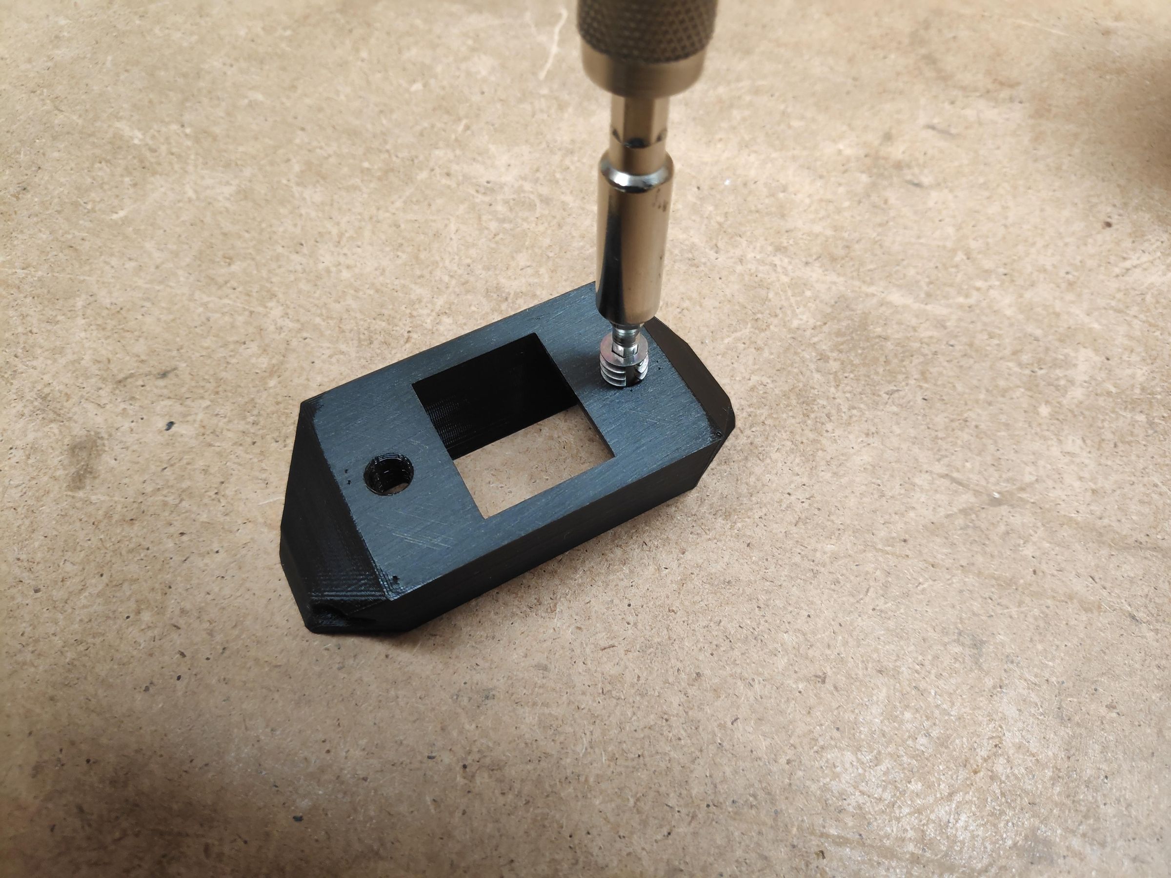 3D Printed Natural-Color Cost-Effective Worklight (Extreme Attention to ...