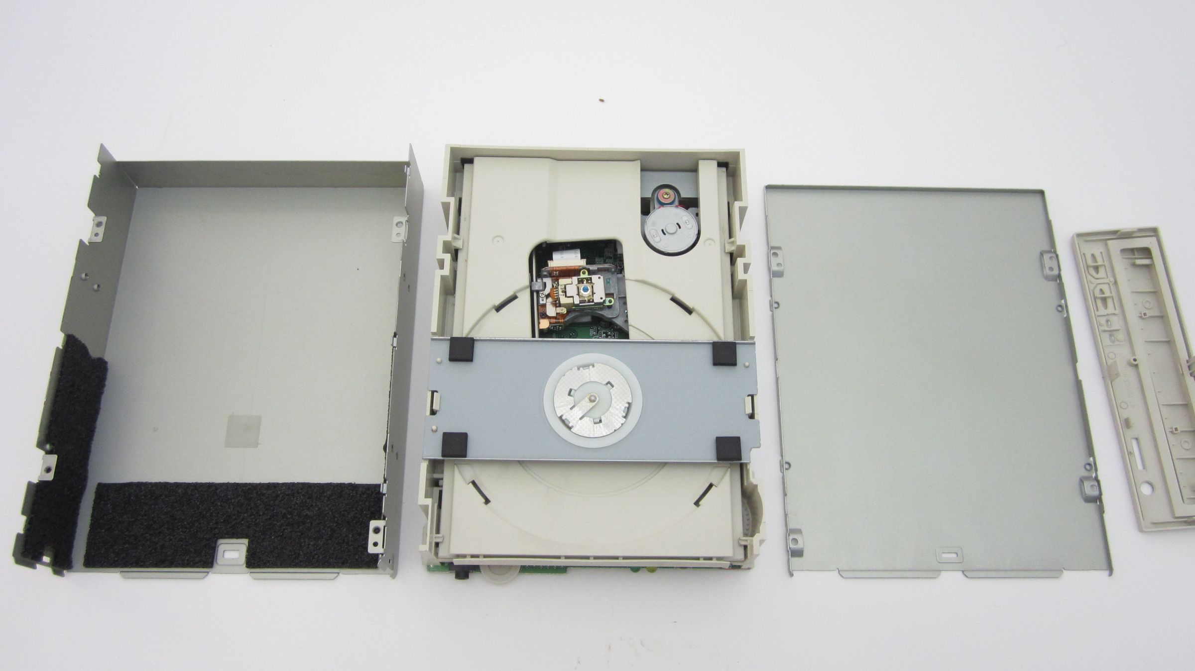 Make Jewelry From Computer Parts : 8 Steps (with Pictures) - Instructables