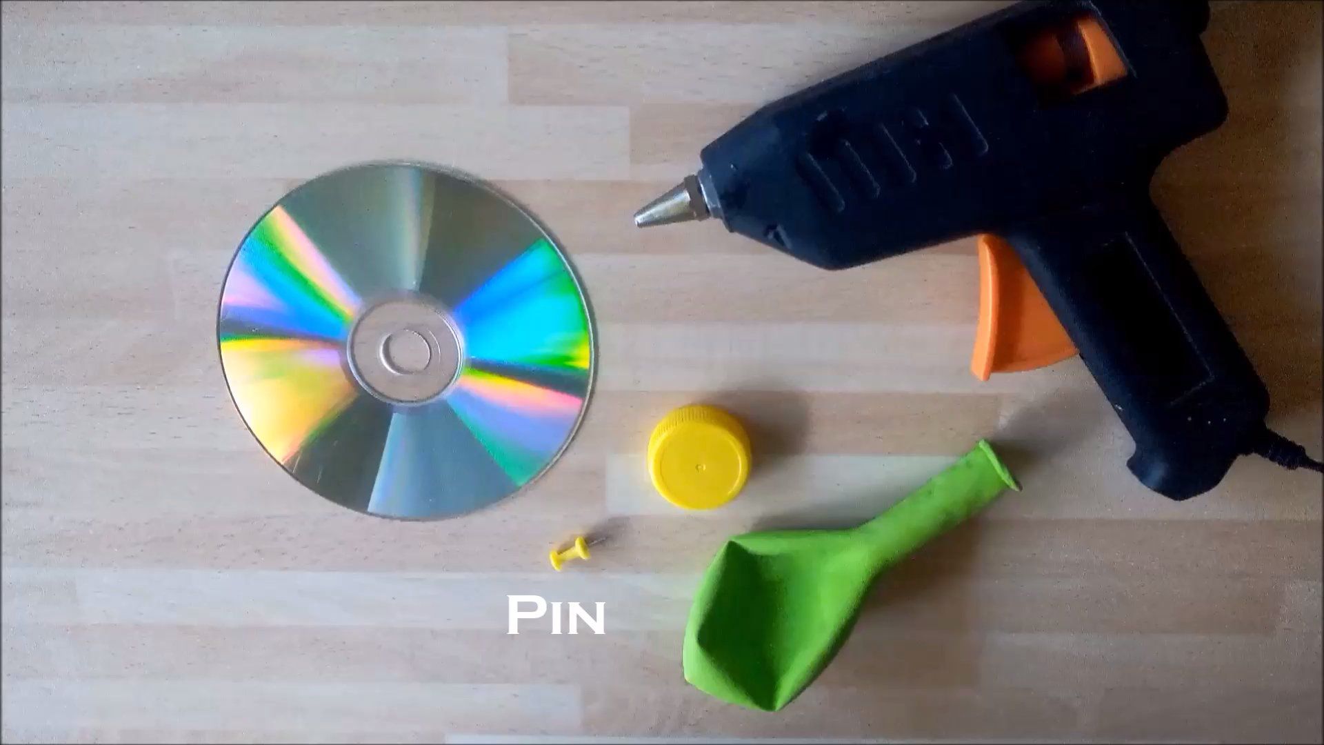 DIY Hovercraft Toy (using a CD) : 5 Steps - Instructables