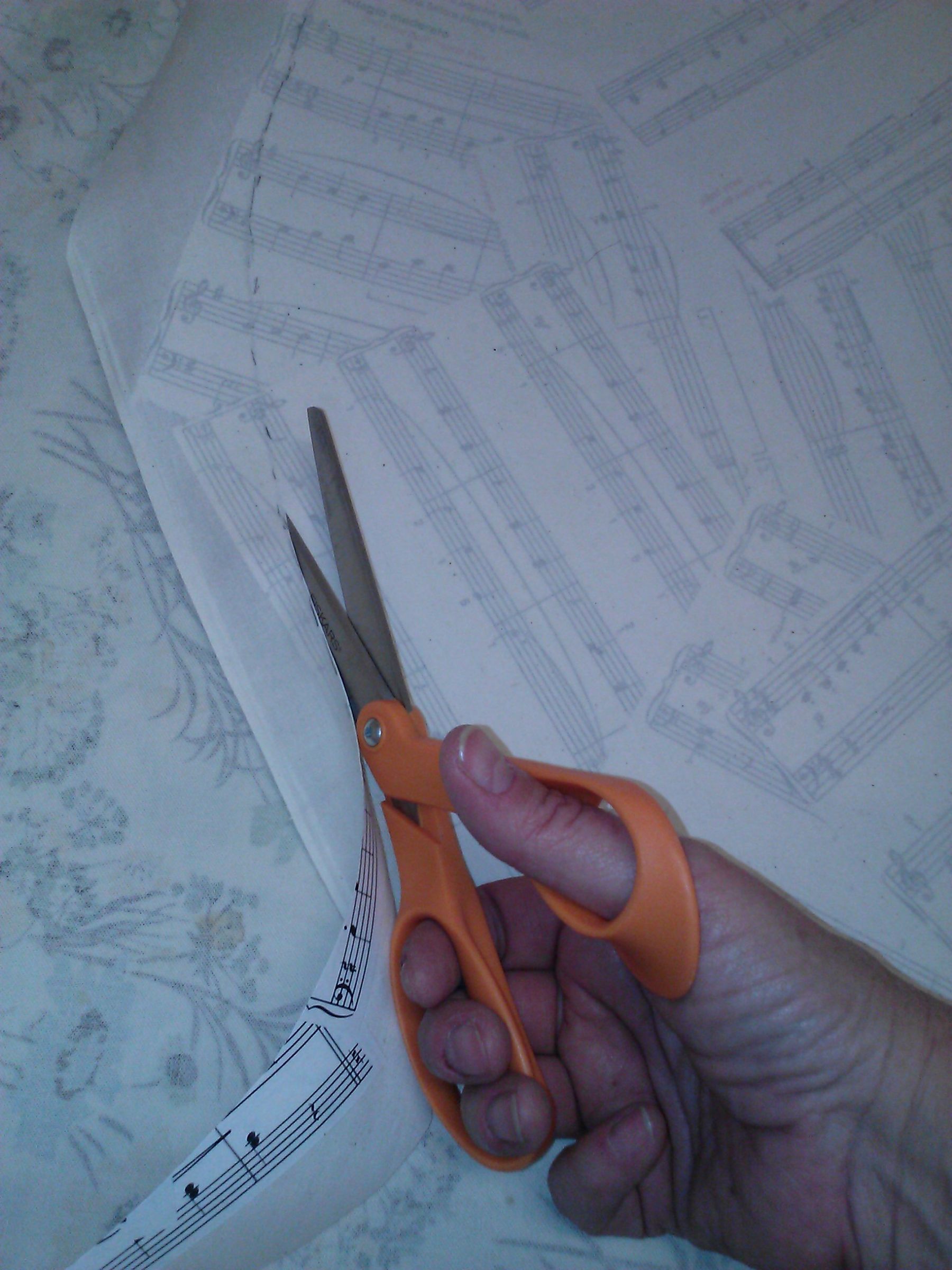 Sheet Music Lampshade : 7 Steps - Instructables