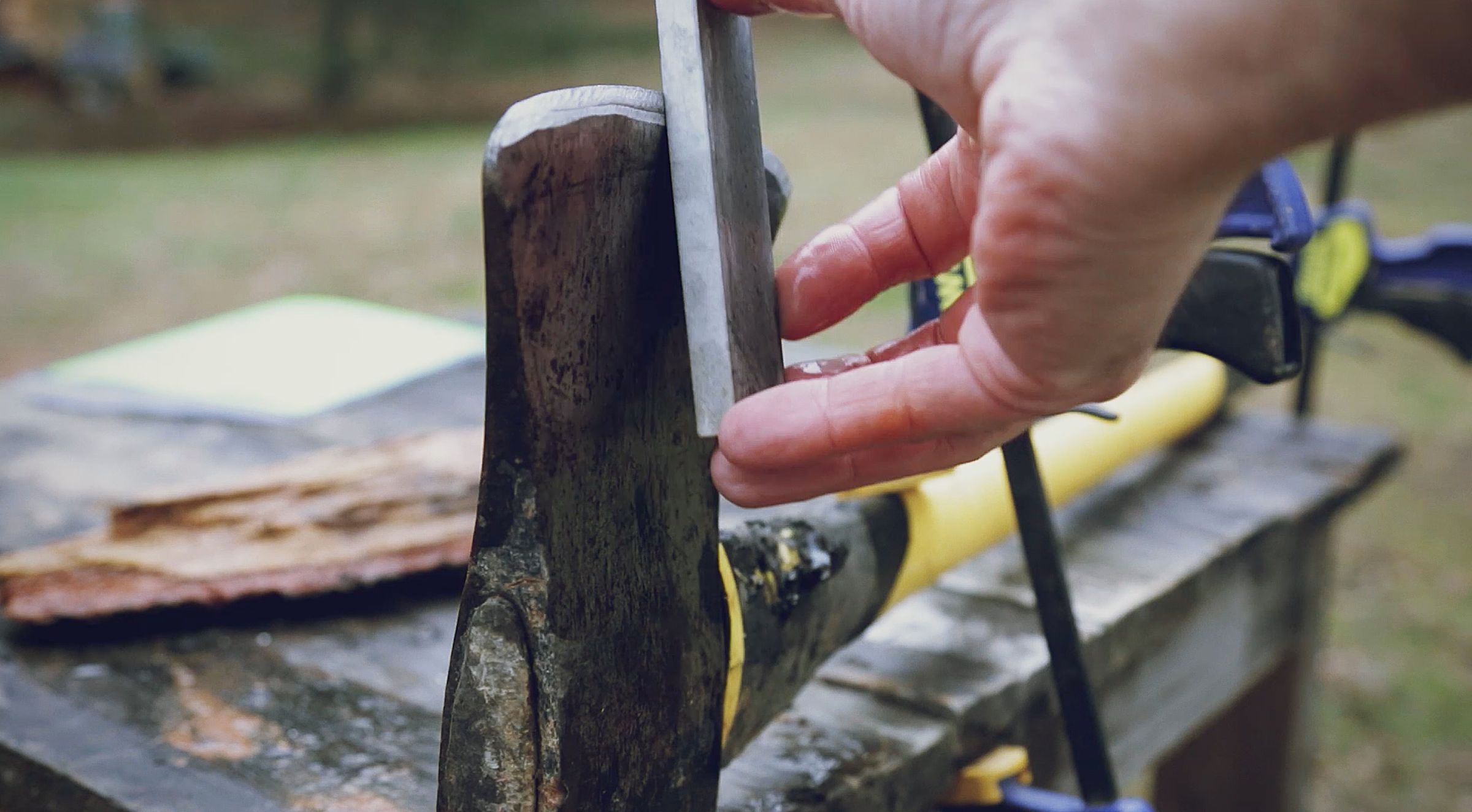 How to Easily Sharpen an Axe : 9 Steps (with Pictures) - Instructables