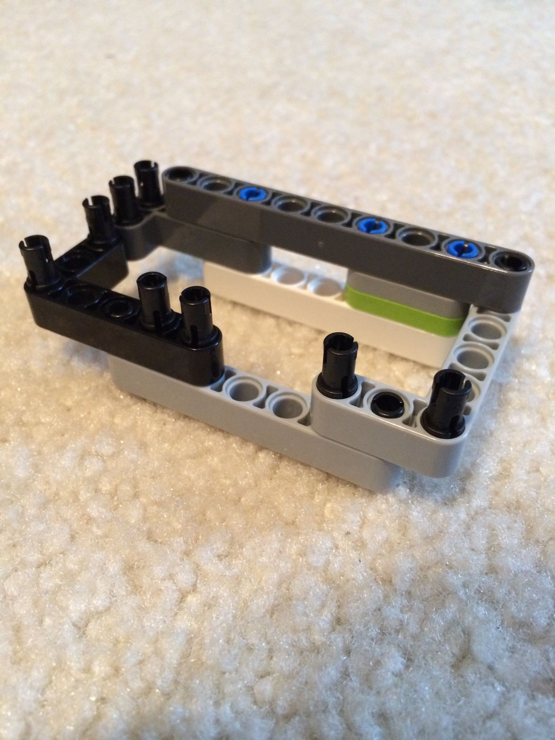 Simple Lego Rubber Band Gun : 12 Steps - Instructables