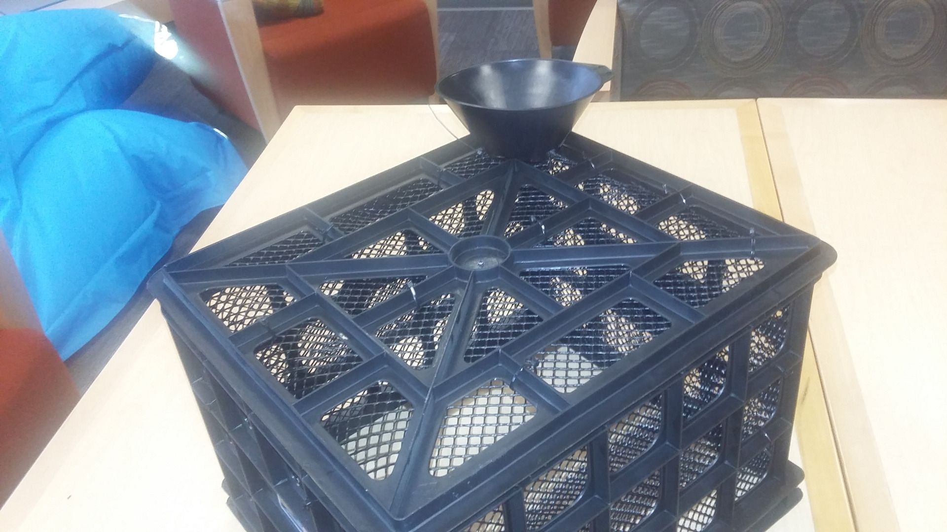 Milk Crate Live Trap : 9 Steps - Instructables