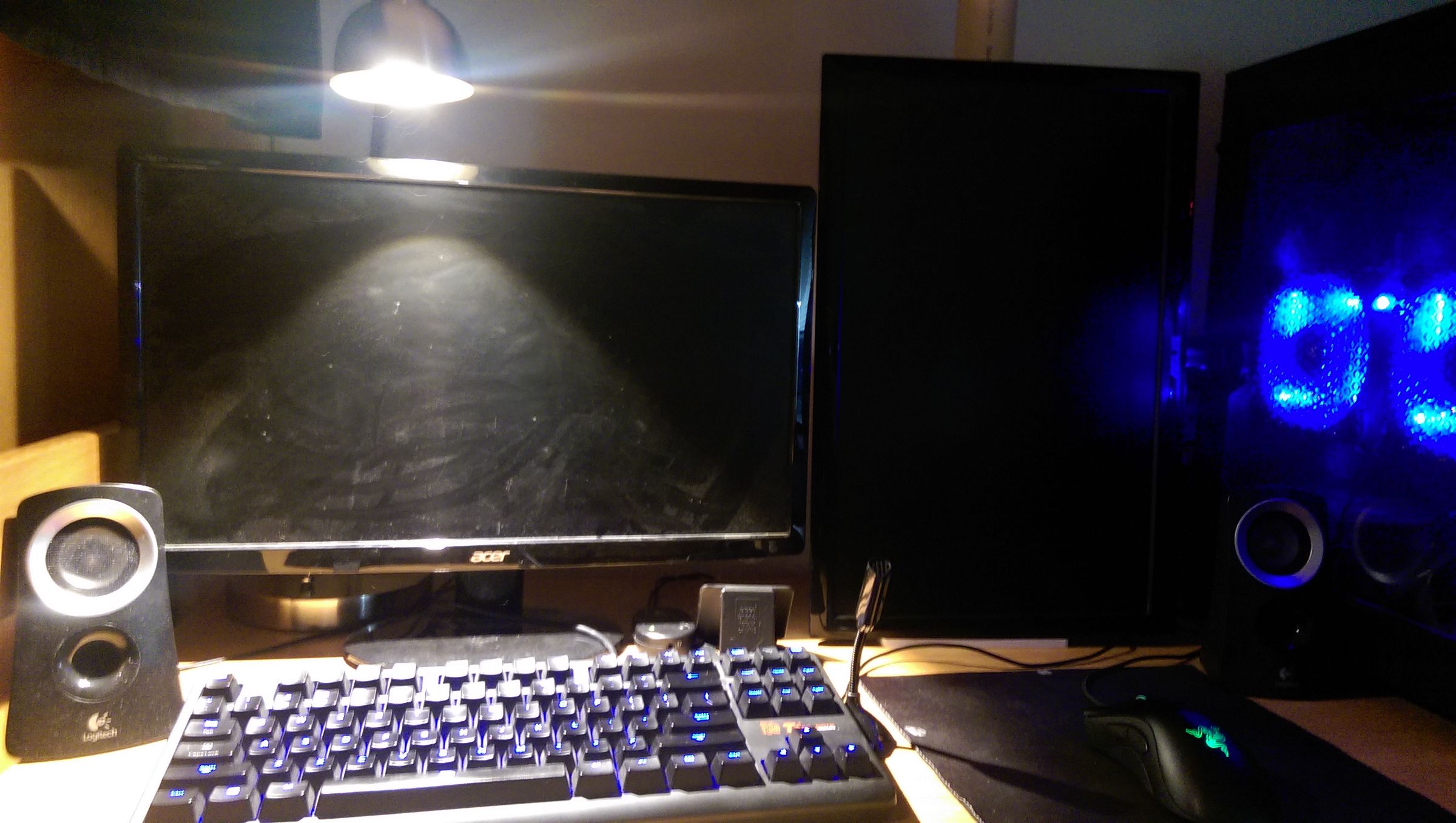 DIY PVC Monitor Mount (~$20) : 5 Steps - Instructables