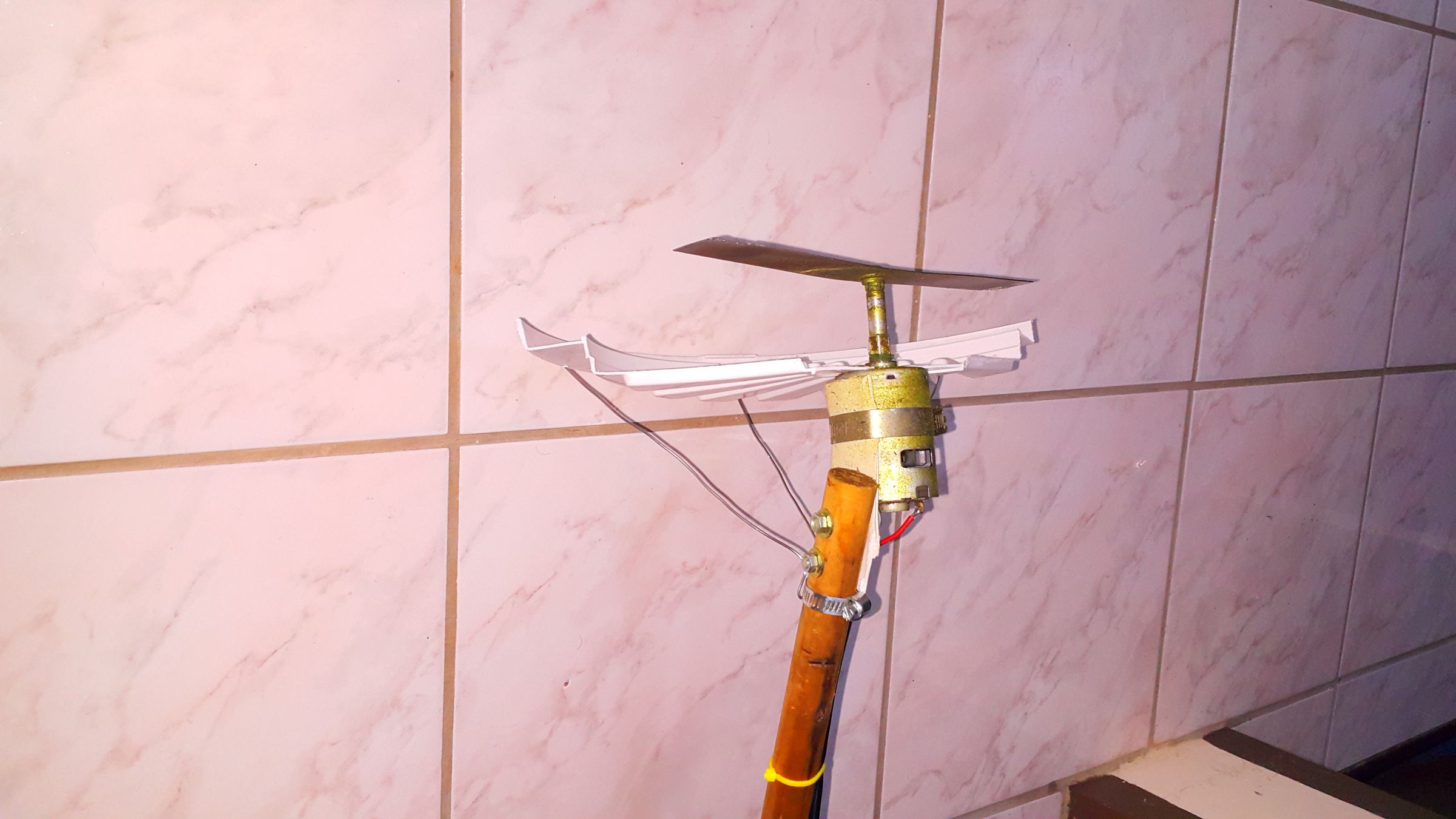 Electric Weed Whacker Version 3! : 5 Steps - Instructables