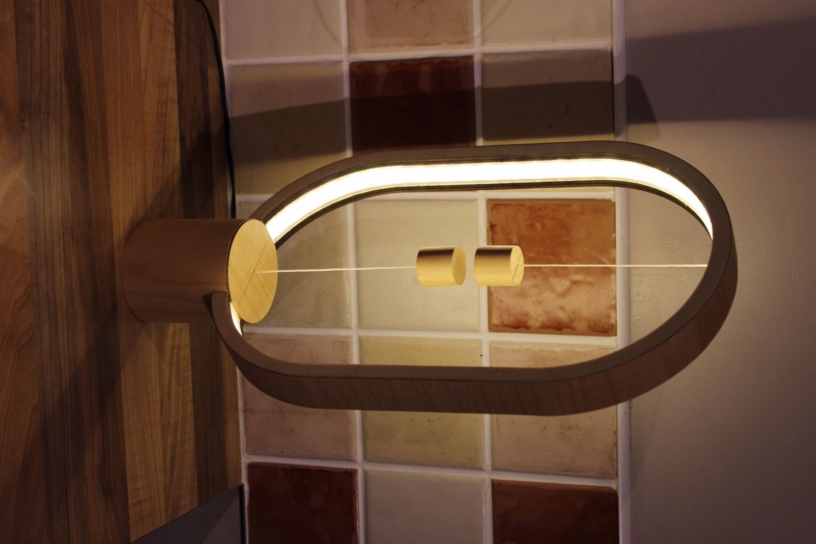 DIY Heng Lamp : 4 Steps (with Pictures) - Instructables