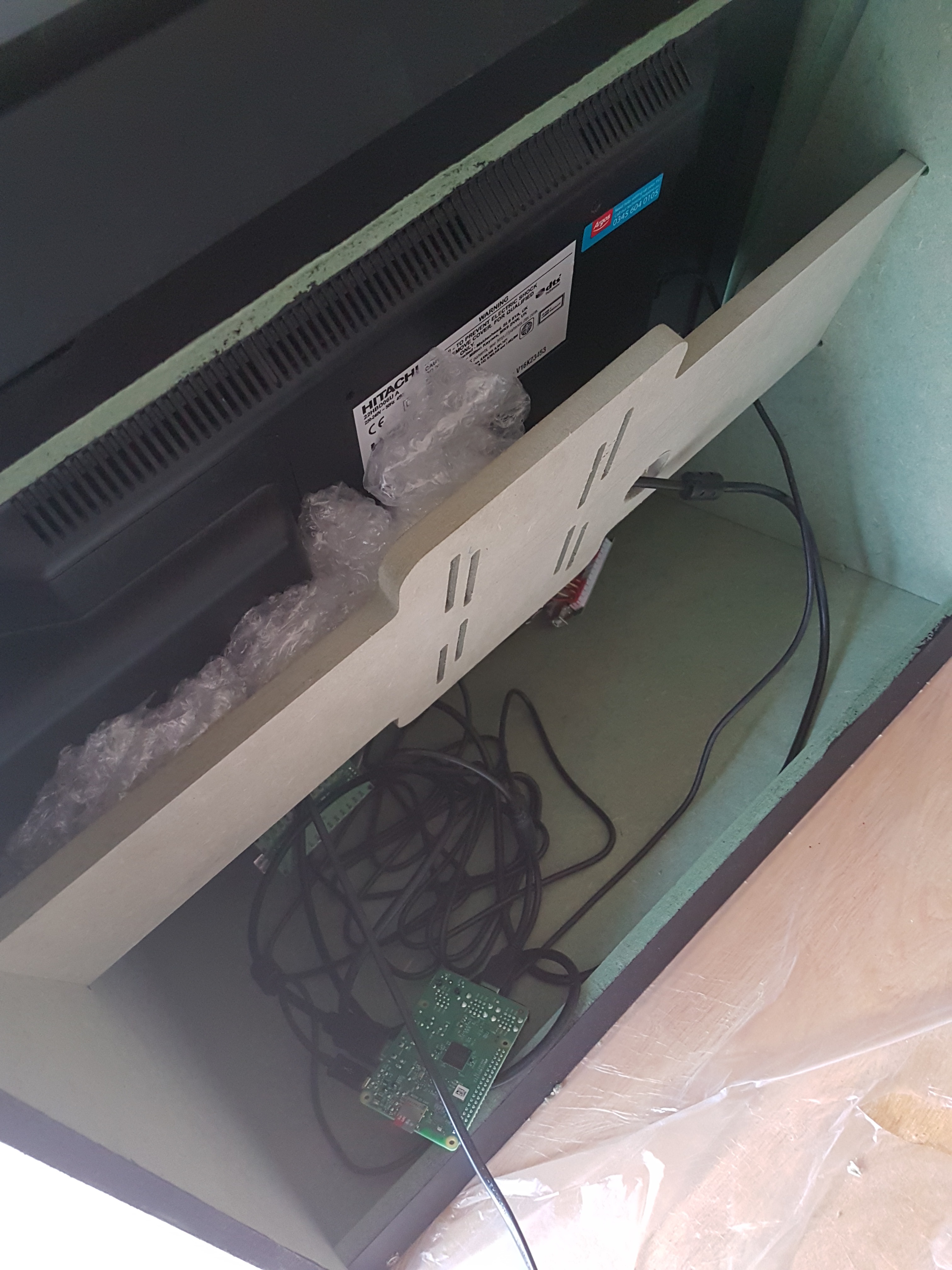 Hand Painted Retro/Space Themed Arcade Cabinet : 6 Steps (with Pictures ...