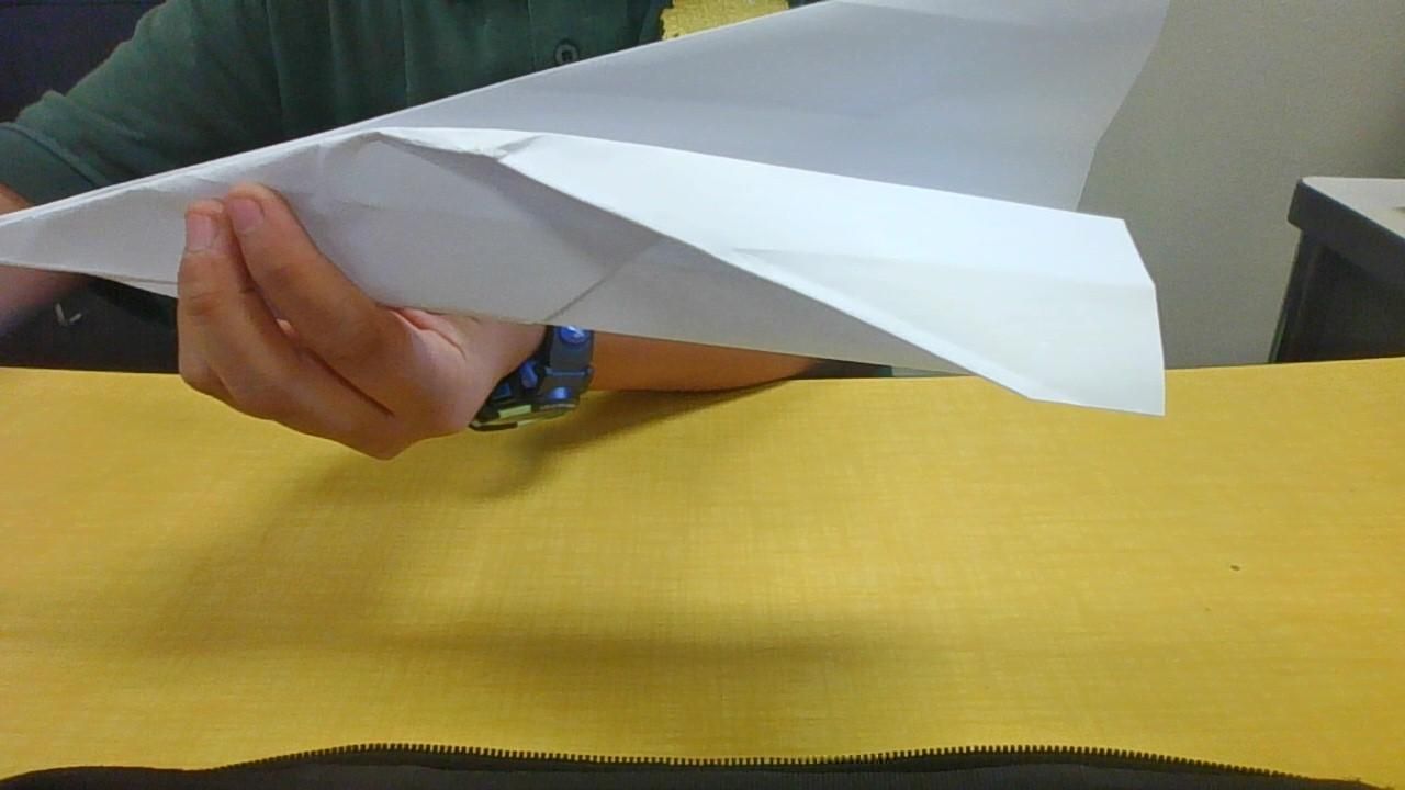 Long Paper Airplane : 10 Steps - Instructables