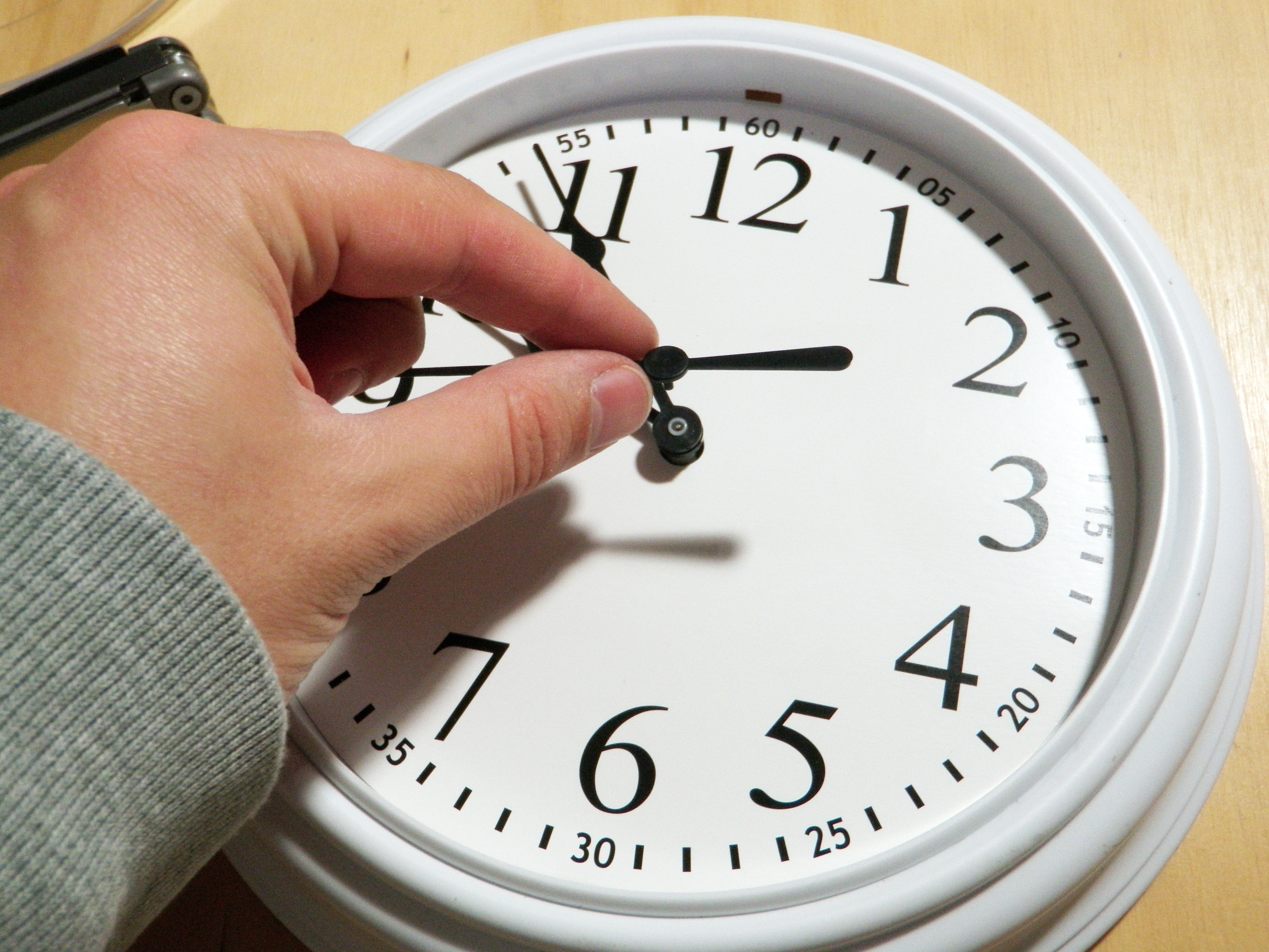 Lunchtime Clock : 9 Steps (with Pictures) - Instructables