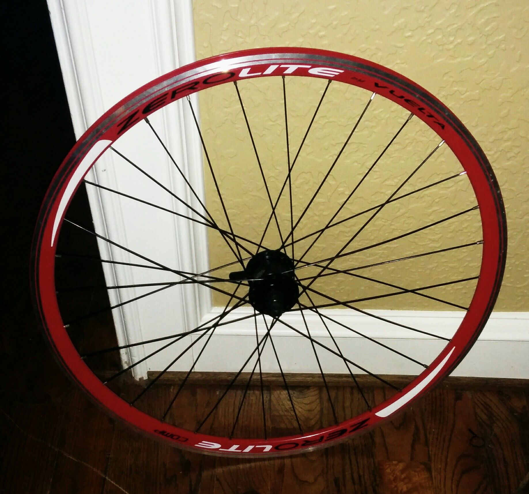 Build Your First Bike Wheel! : 9 Steps (with Pictures) - Instructables