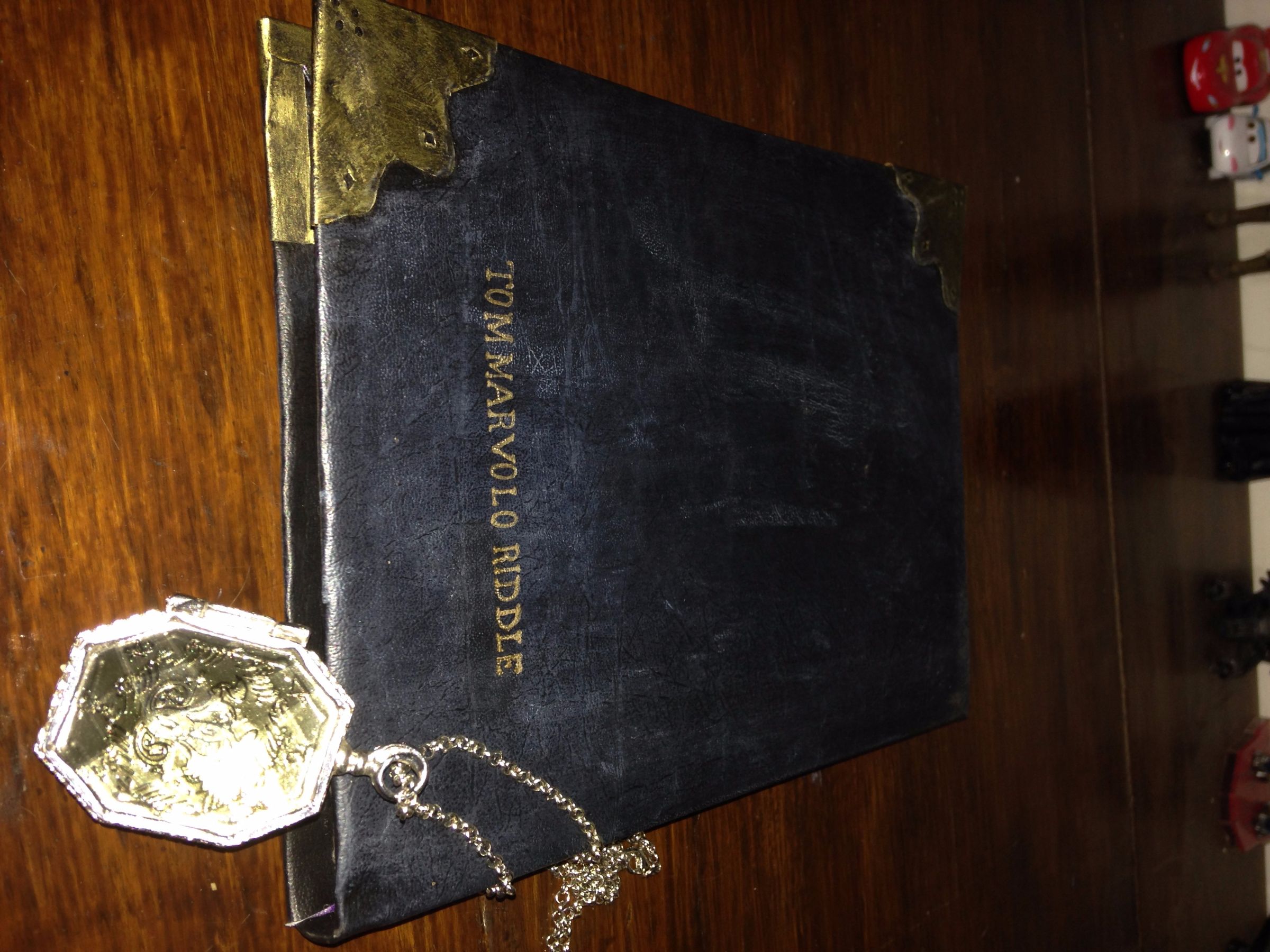 Tom Riddle's Diary From Soda Can and a Diary (Harry Potter) : 5 Steps ...