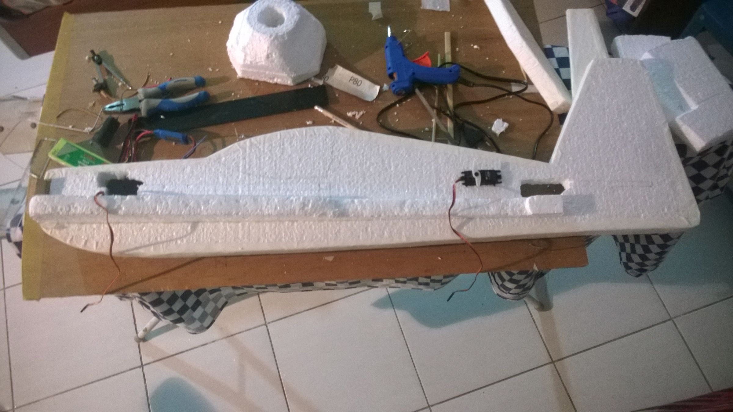 How to Make an RC Plane Using Packing Material (Thermocol) : 9 Steps ...