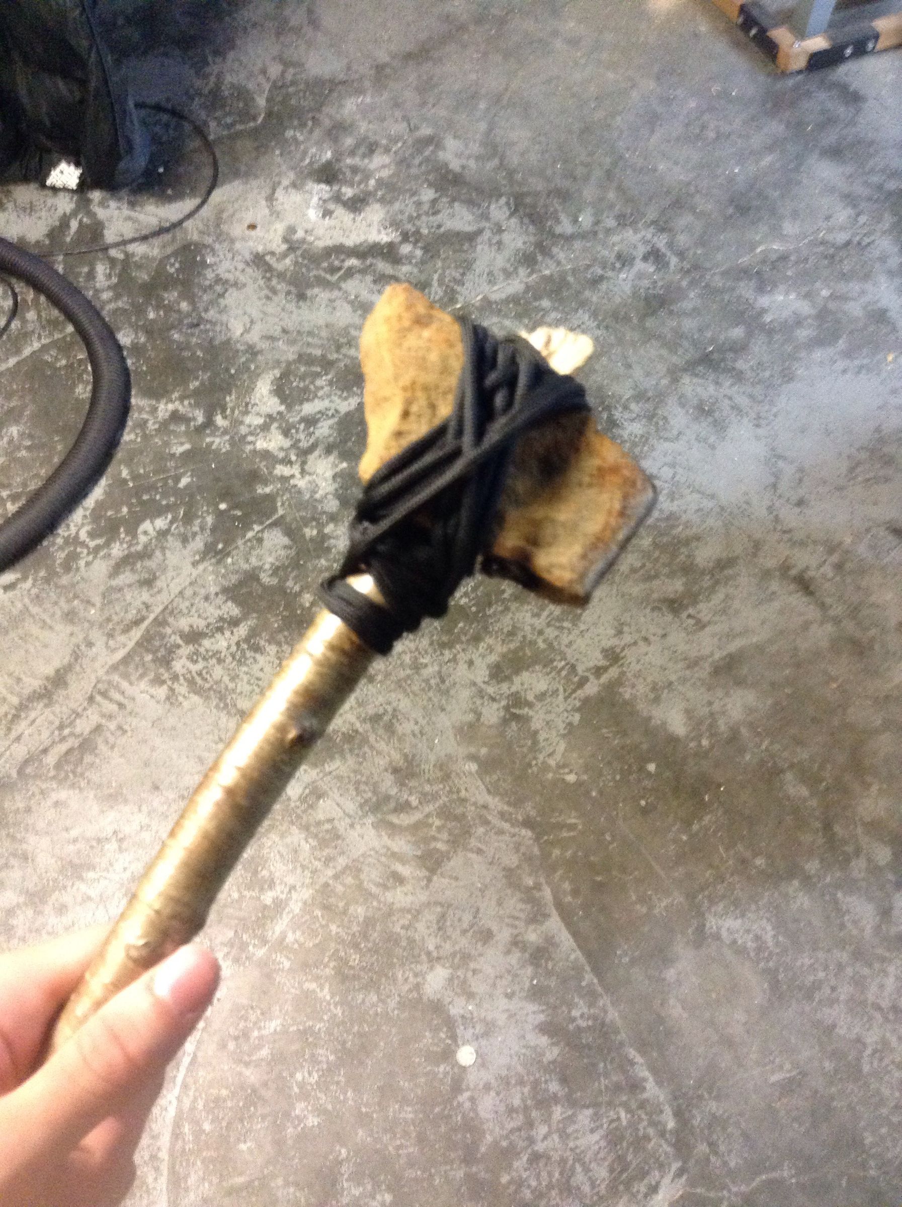 How to Make a Bushcraft (stone) Axe. : 7 Steps - Instructables