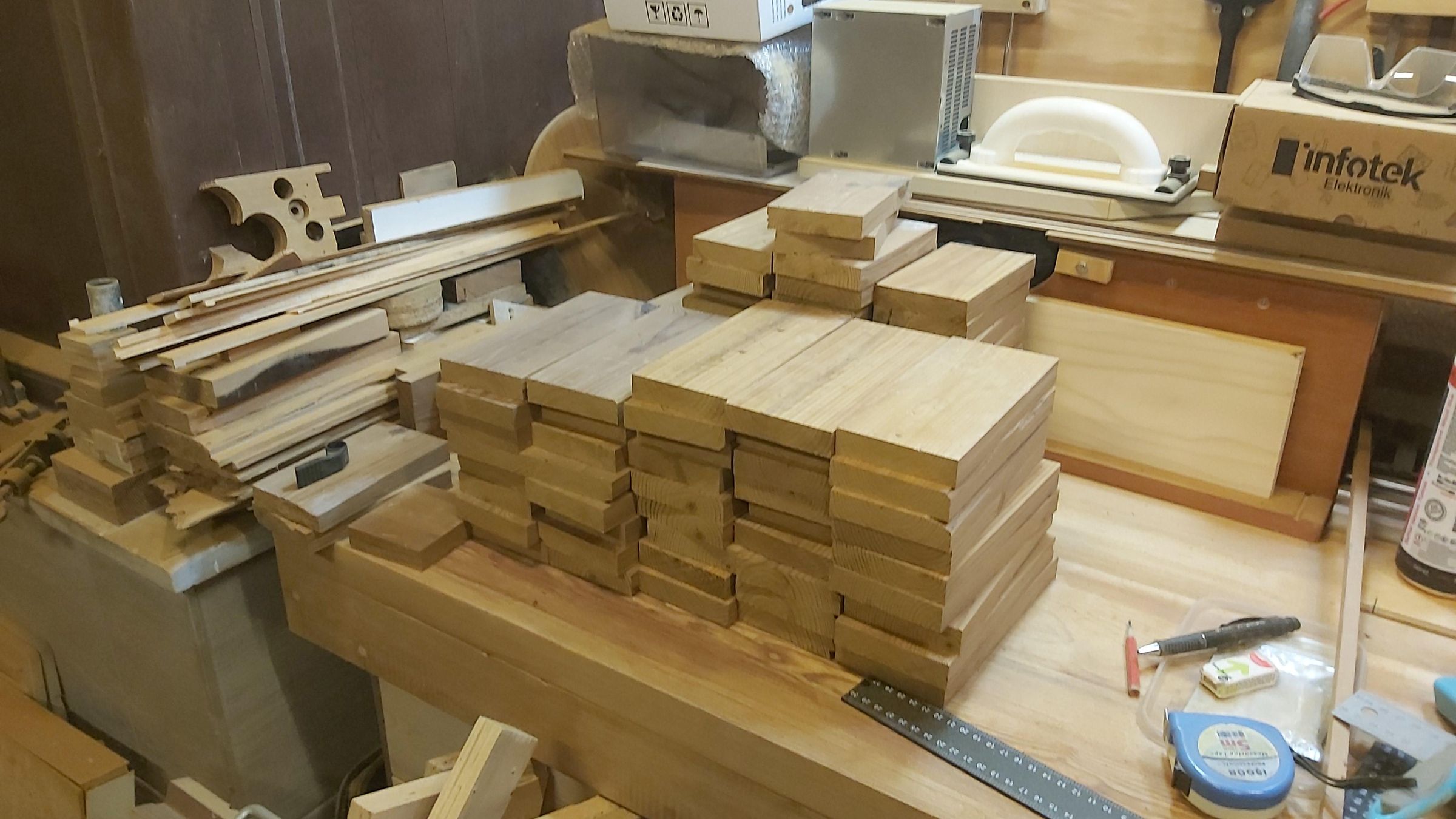 Small Parts Storage Boxes From Scrap Wood : 7 Steps (with Pictures ...