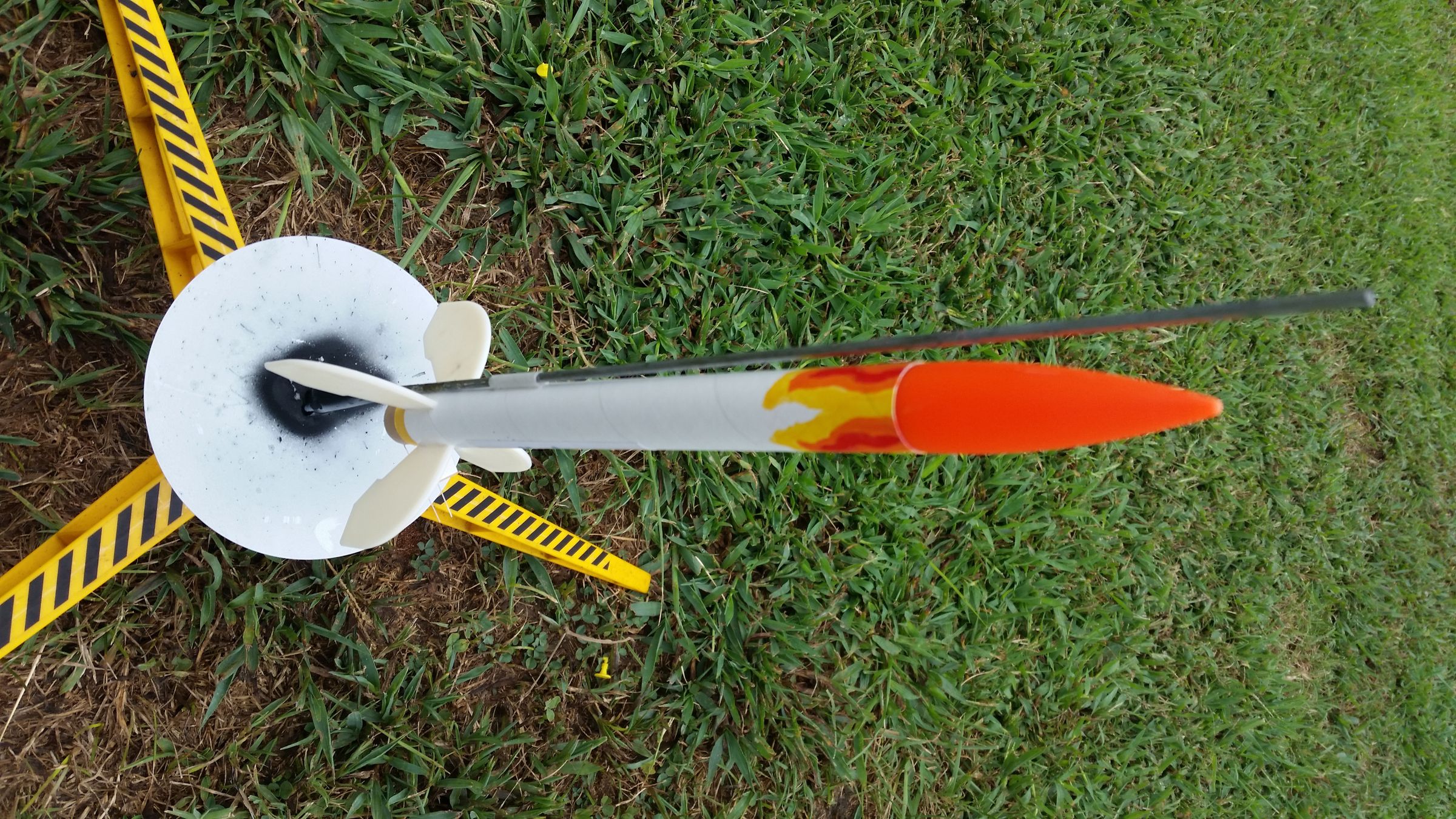 Custom-Made Model Rocket Fin : 5 Steps - Instructables