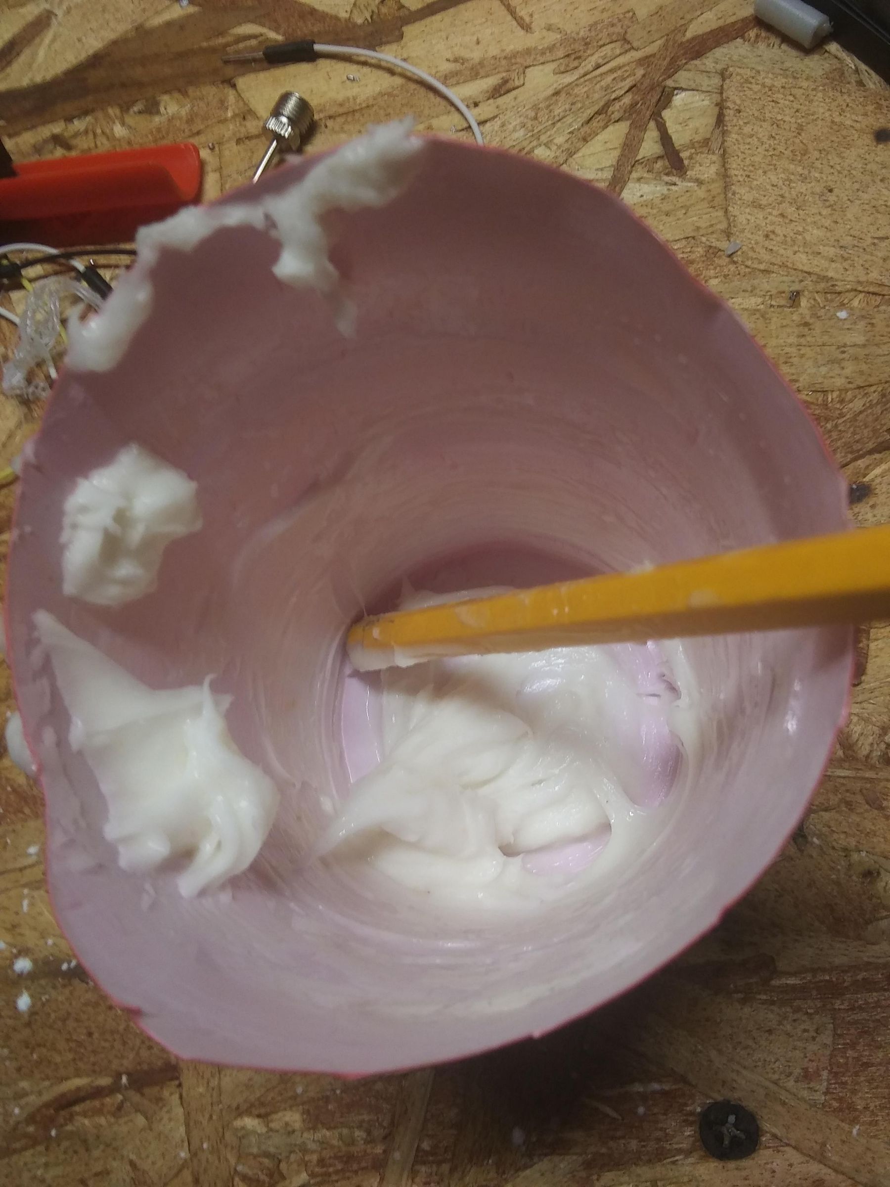 Home-Made Sugru : 5 Steps - Instructables