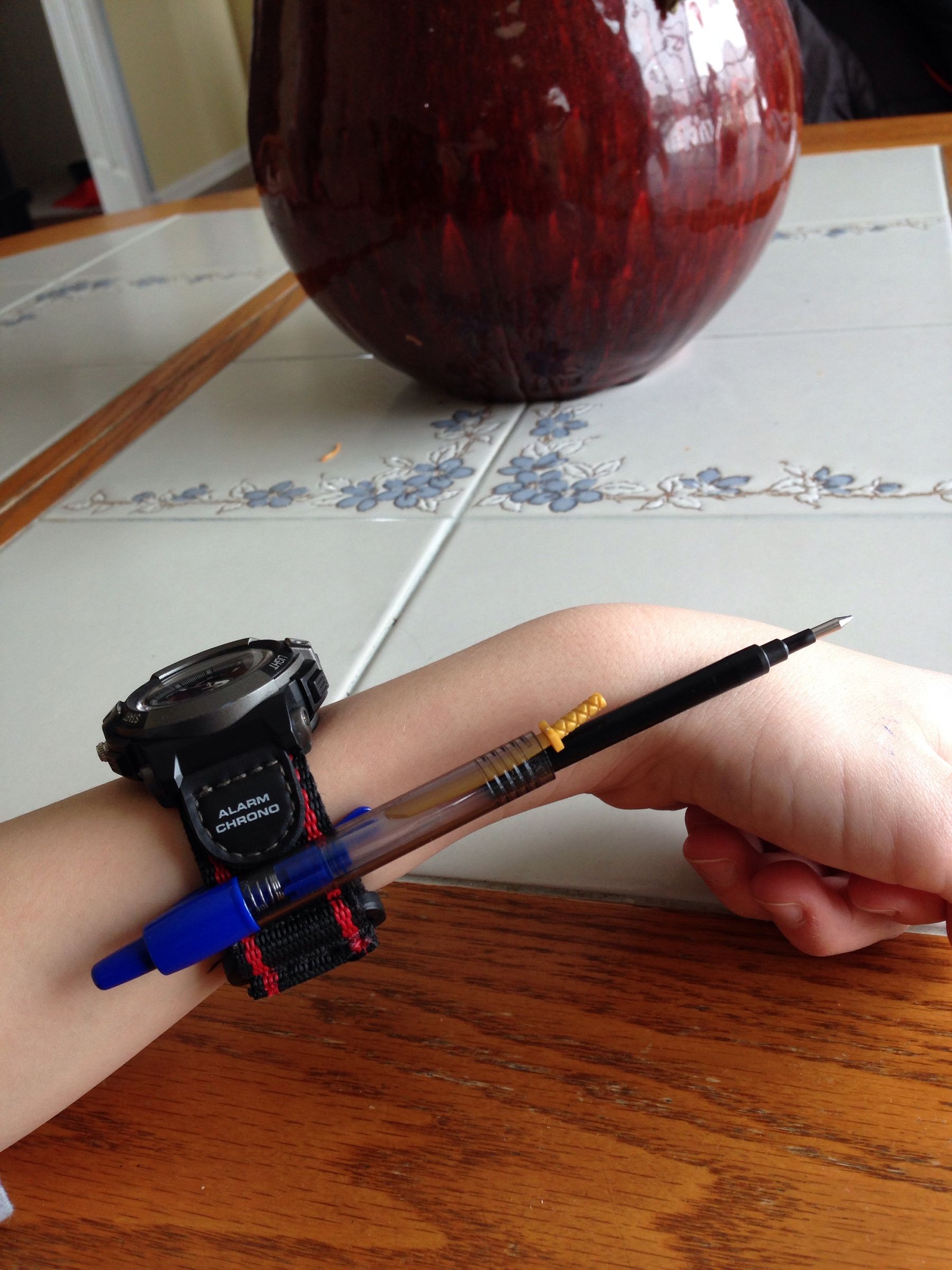 Wrist Pen Gun : 5 Steps - Instructables