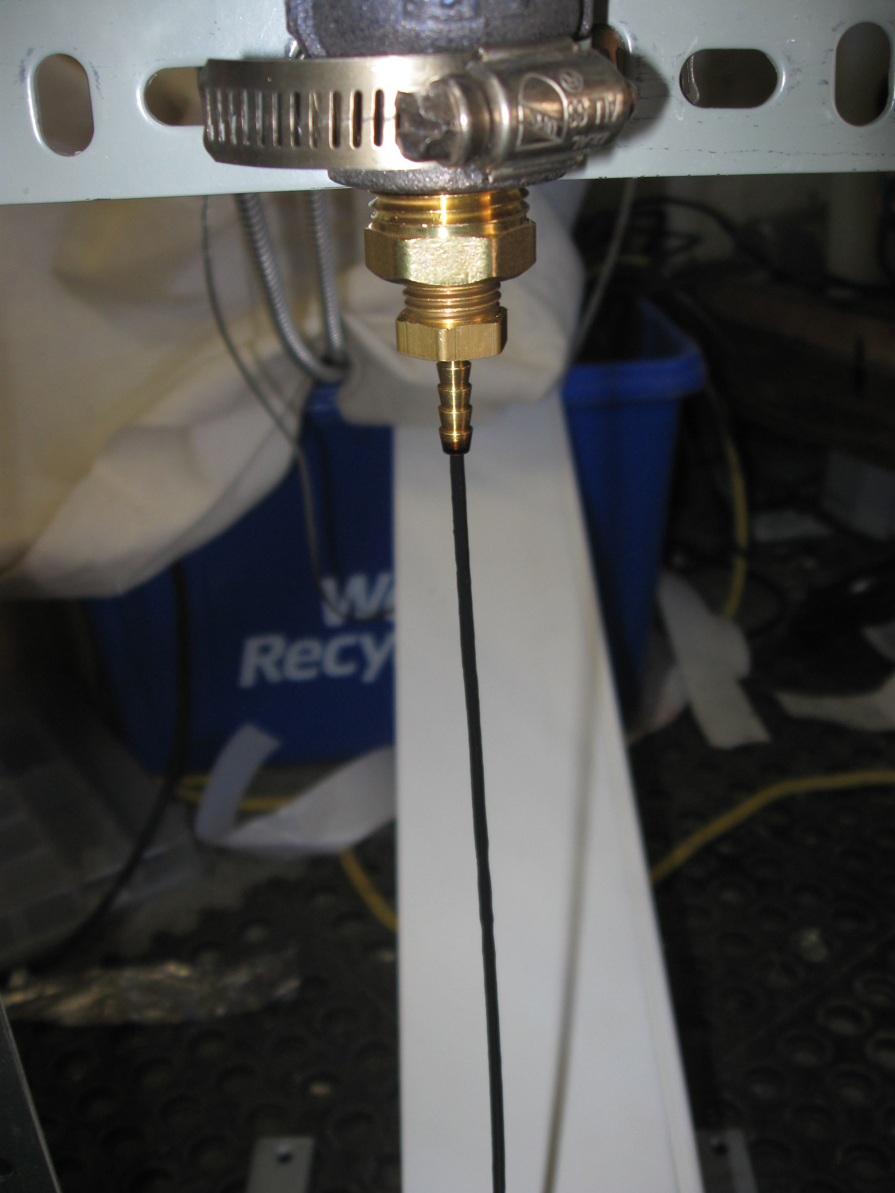 Plastic Injection Molding and Extruding : 11 Steps - Instructables