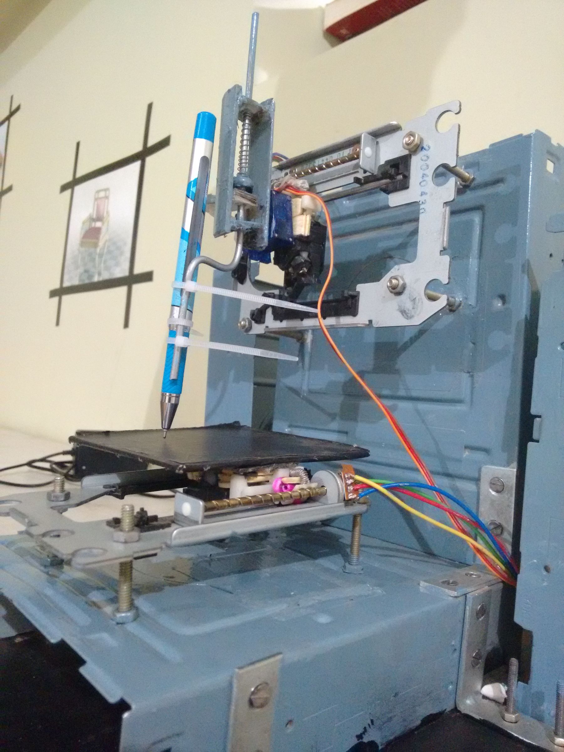Arduino Based CNC Plotter From Old CD-ROM : 7 Steps - Instructables