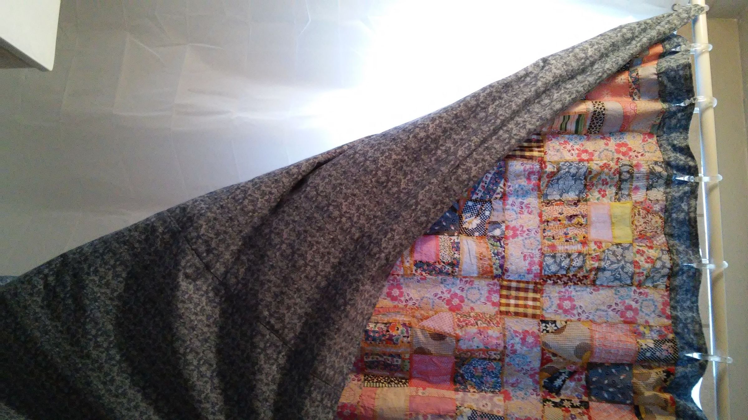 Patchwork Shower Curtian : 7 Steps (with Pictures) - Instructables