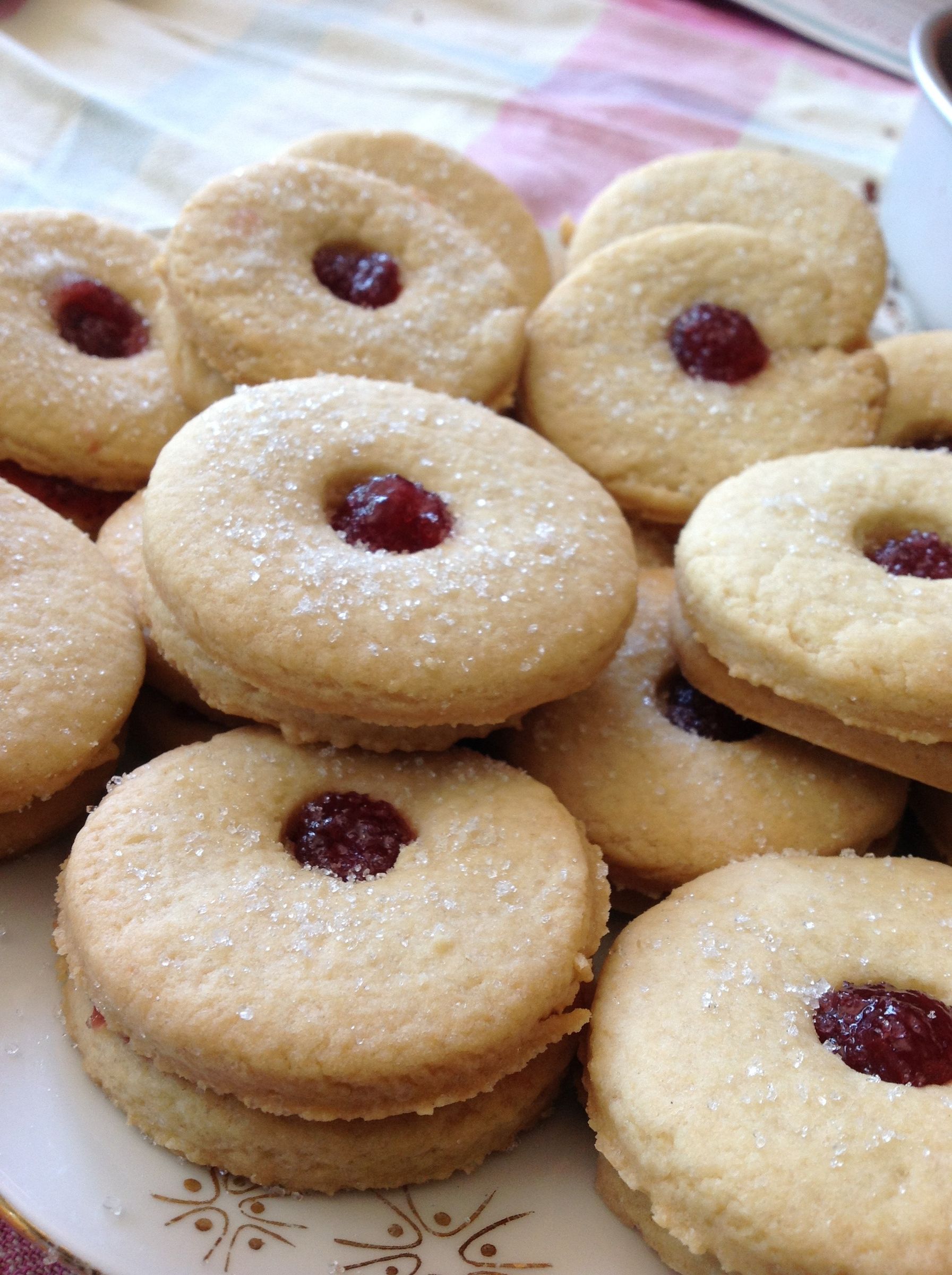 Jam Filled Cookies : 4 Steps (with Pictures) - Instructables