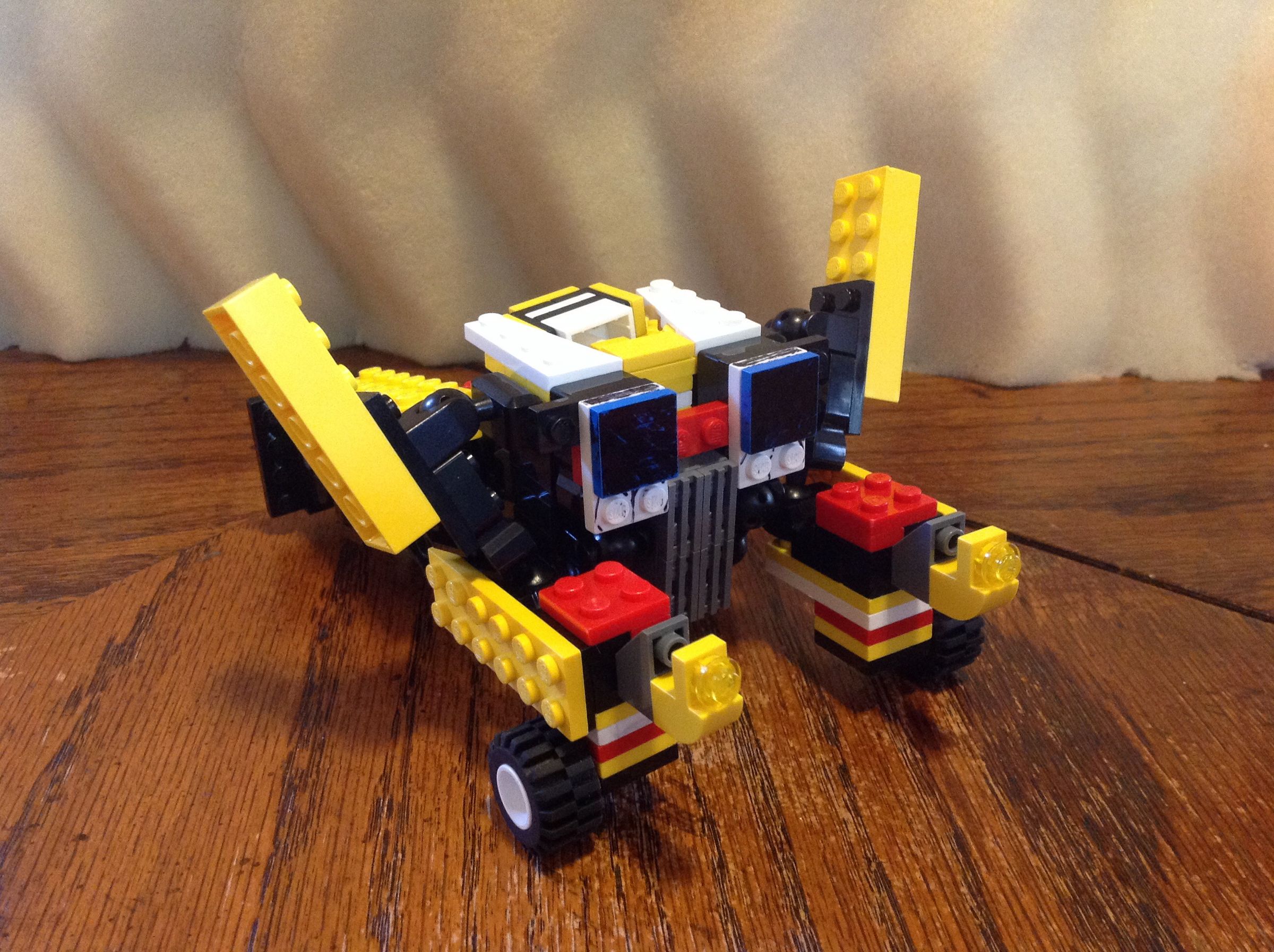 Lego Transformer: Huffer? a War for Cybertron Constructicon? You Decide ...