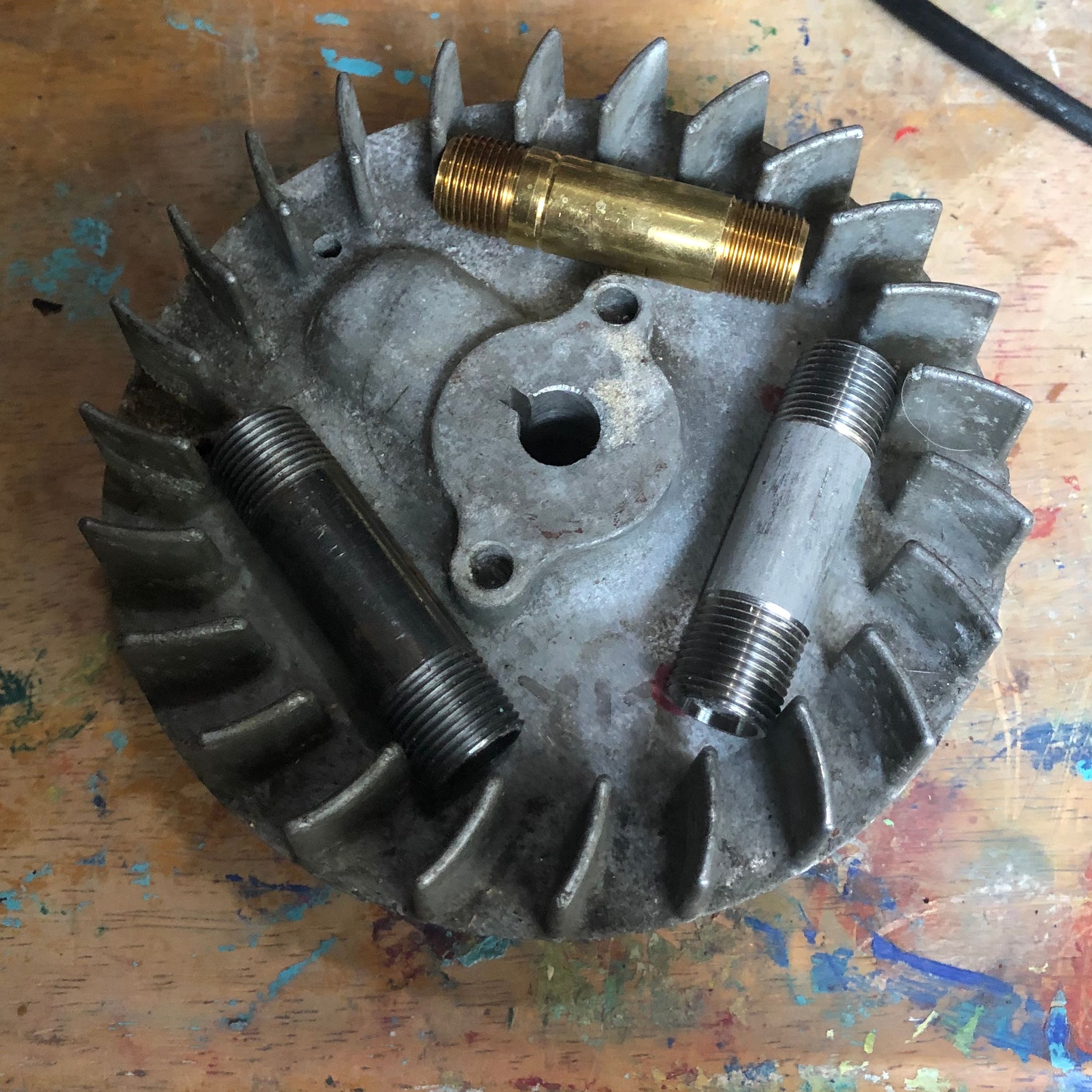 Industrial Briggs & Stratton Flywheel Lamps : 9 Steps (with Pictures ...