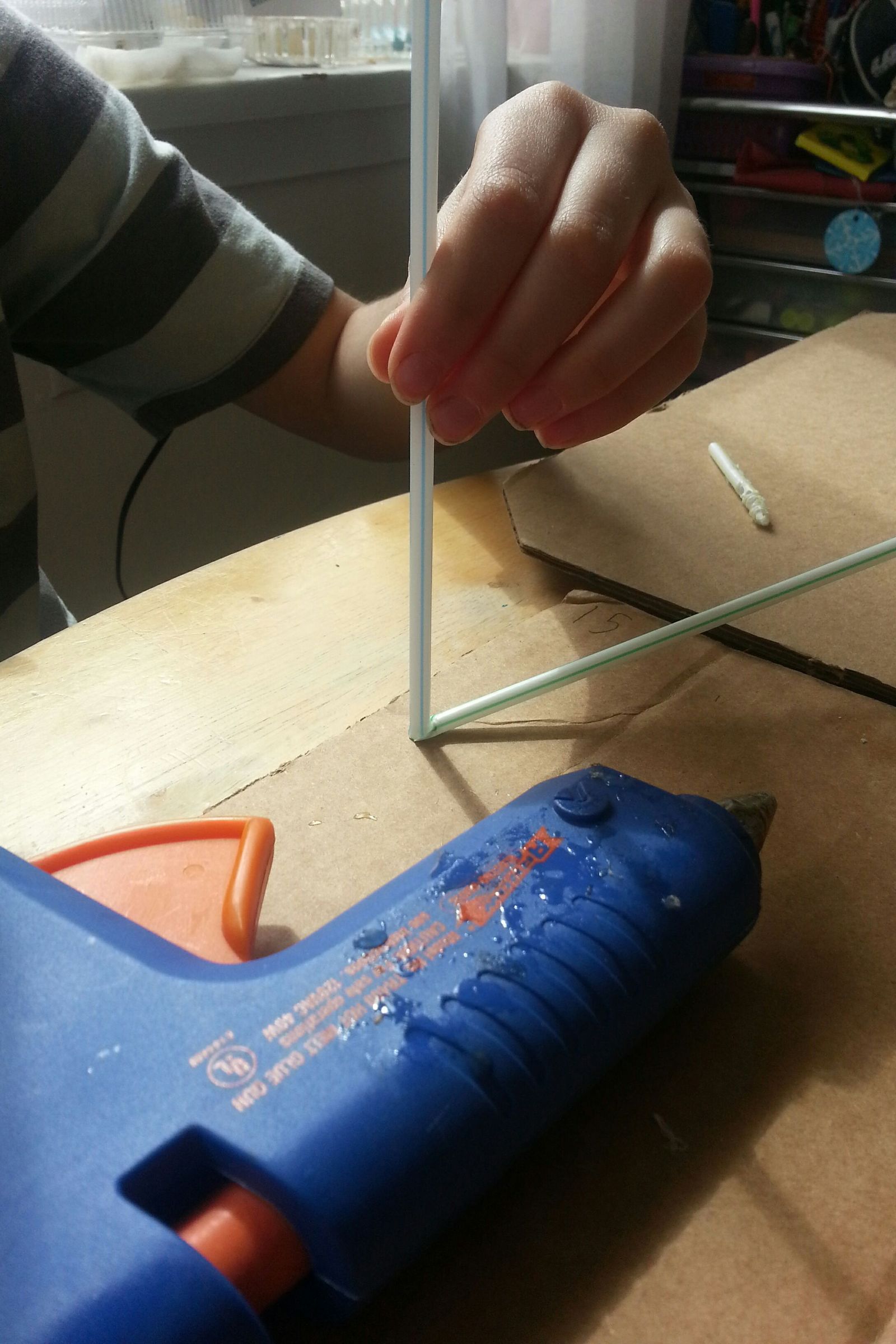 Egg Drop Design : 11 Steps (with Pictures) - Instructables